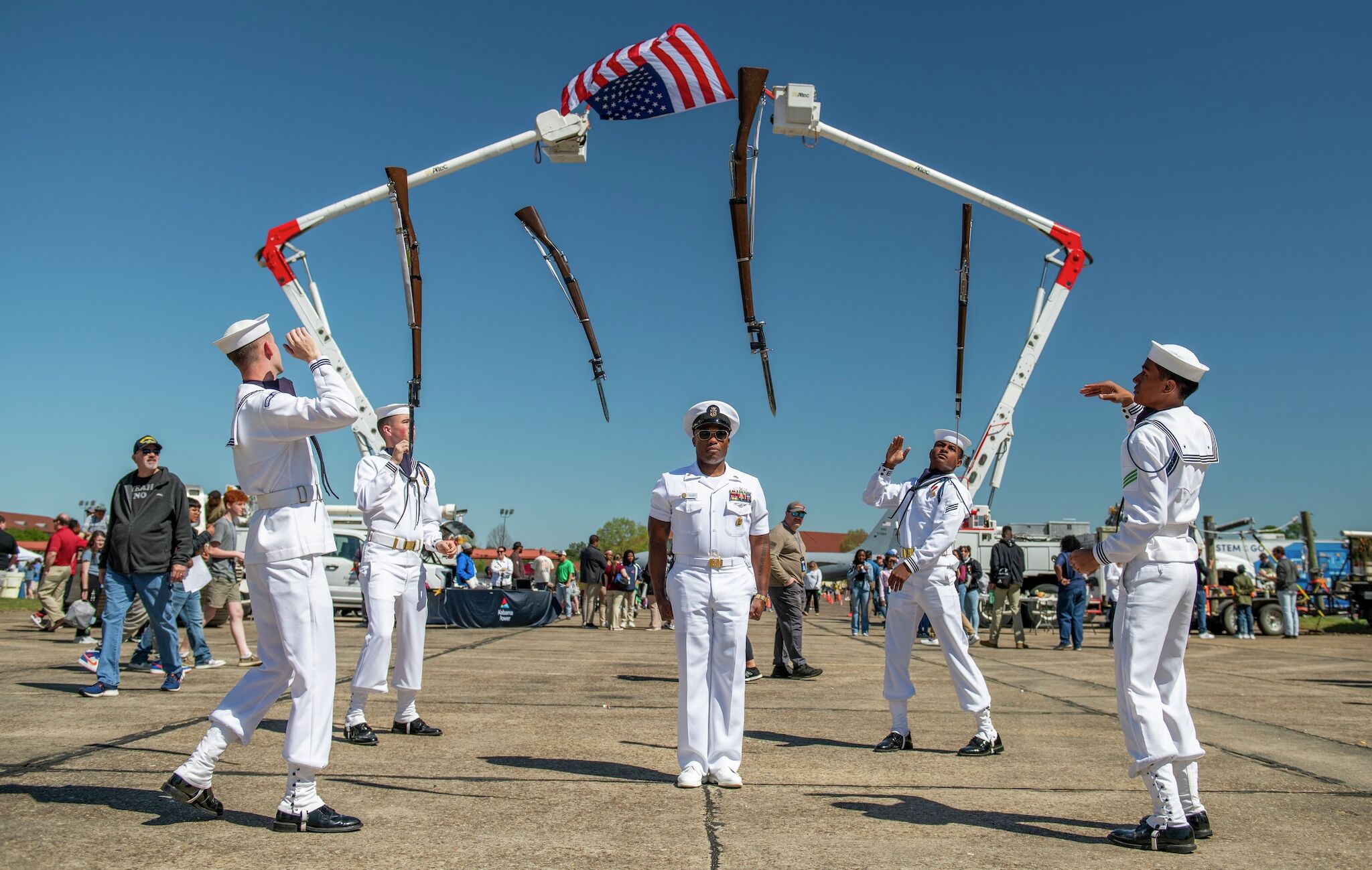 U.S. Navy descends on Texas tourist island for fun, community service
