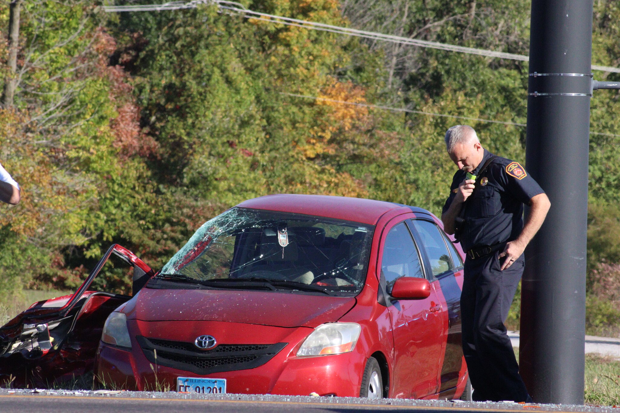 Edwardsville IL police respond to crash on Highway 157
