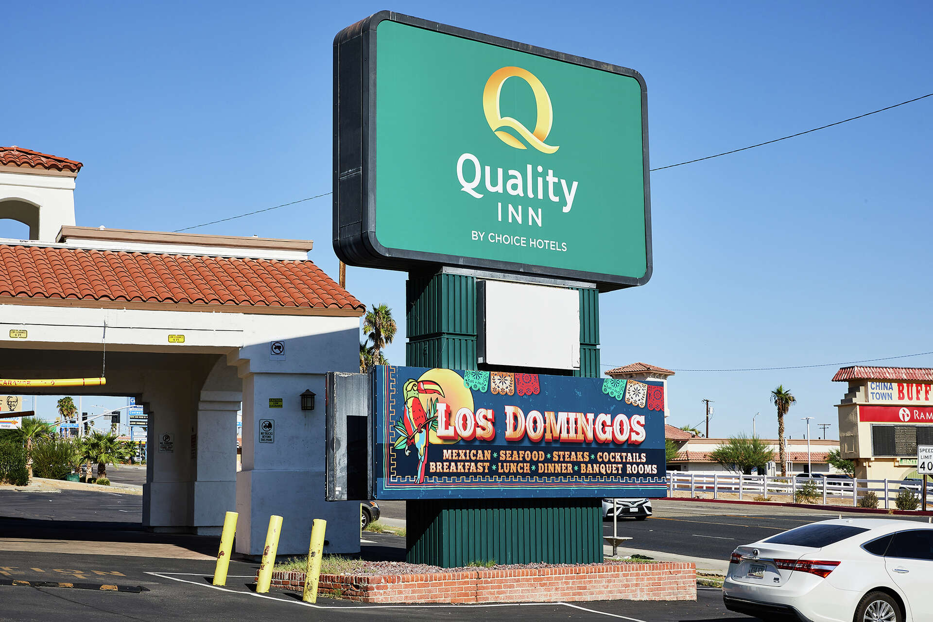 Between LA and Vegas, a secret restaurant sits inside a freeway hotel