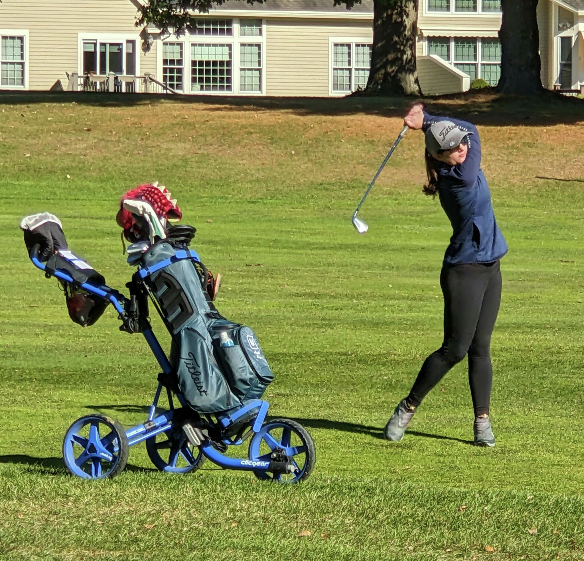 Hayden Knapp shakes off penalty to win Section II golf title