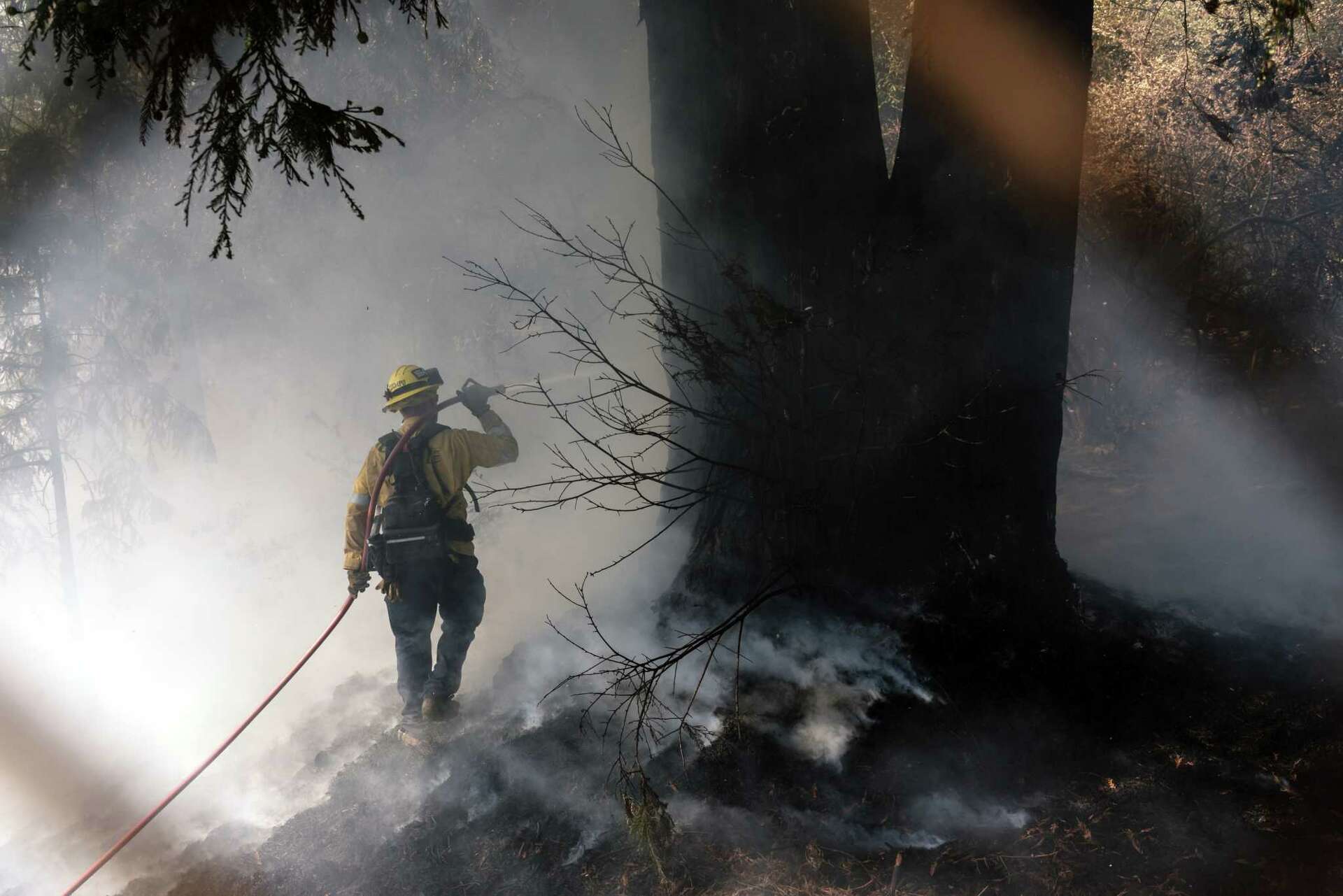 Oakland fire about 70% contained, but high winds keep danger high