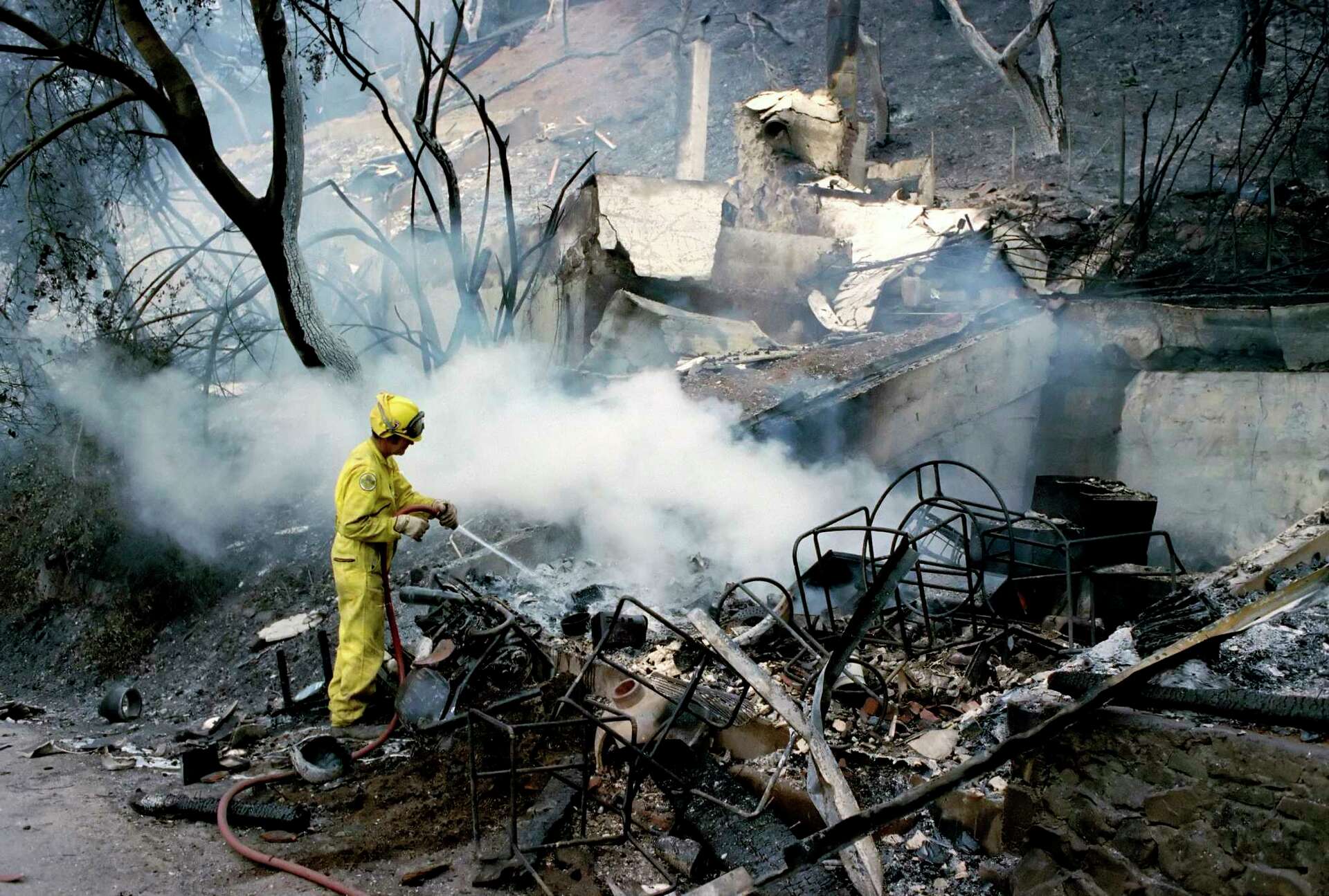 Oakland fire response a testament to lessons learned from 1991 tragedy