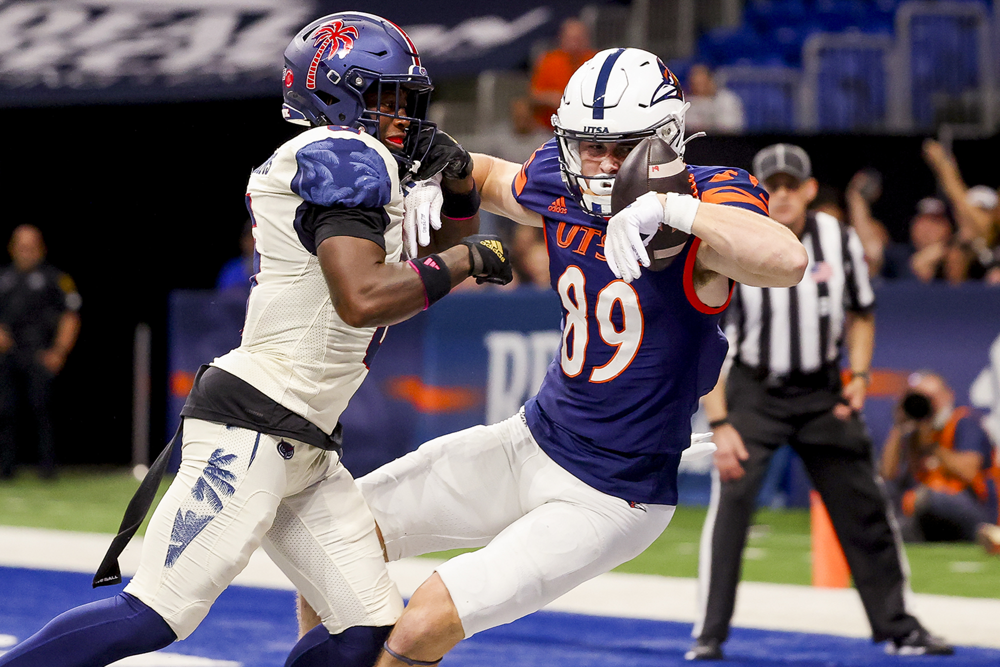 As UTSA battles injuries, tight ends deliver offensive lift