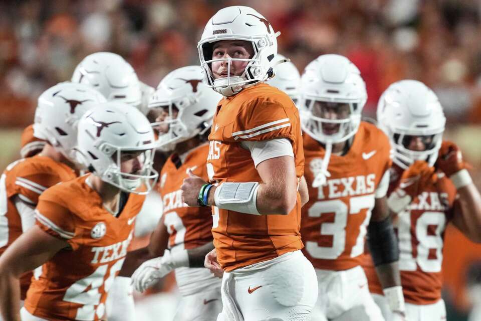 Texas football: No. 1 Longhorns overpowered by No. 5 Georgia