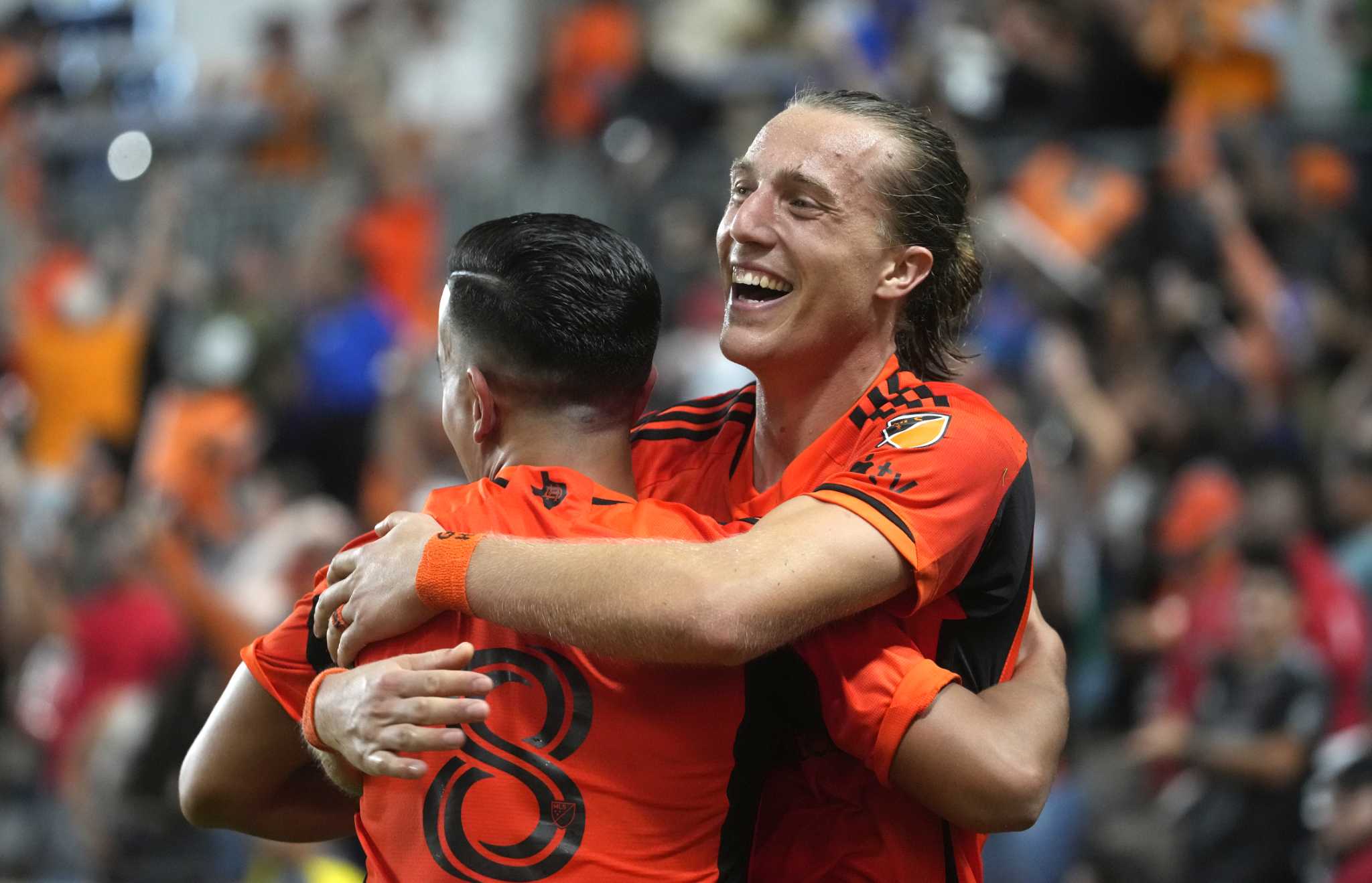 Houston Dynamo open MLS playoffs at Seattle on Oct. 28