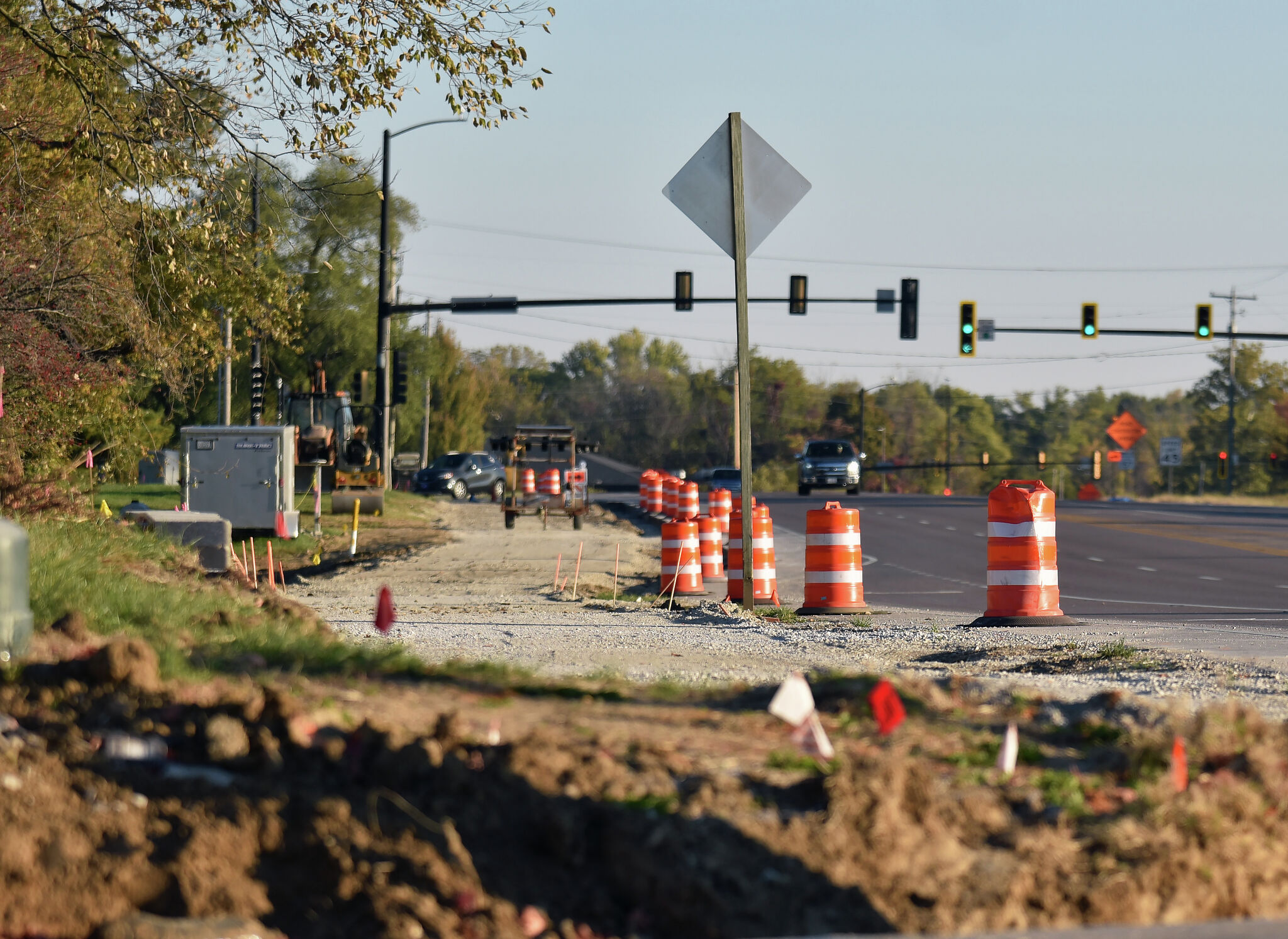 Shared-use path built on Highway 157 in Edwardsville