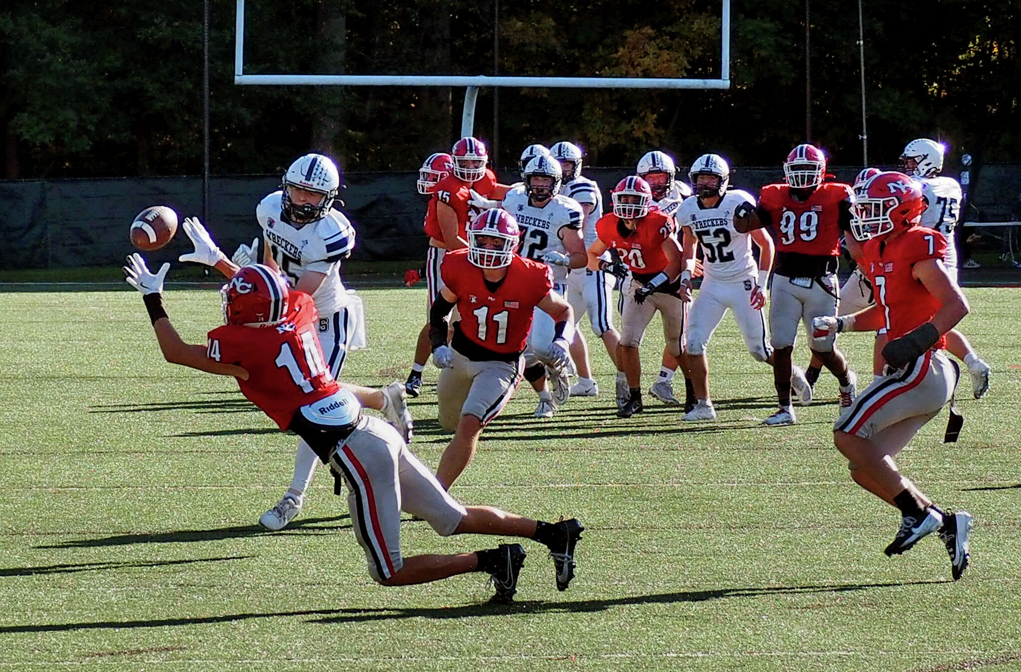 CIAC football top performers from Week 6