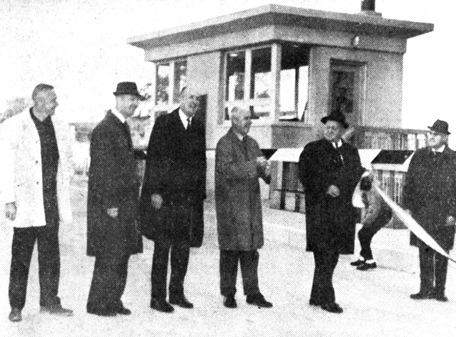Maple Street Bridge dedicated in 1964