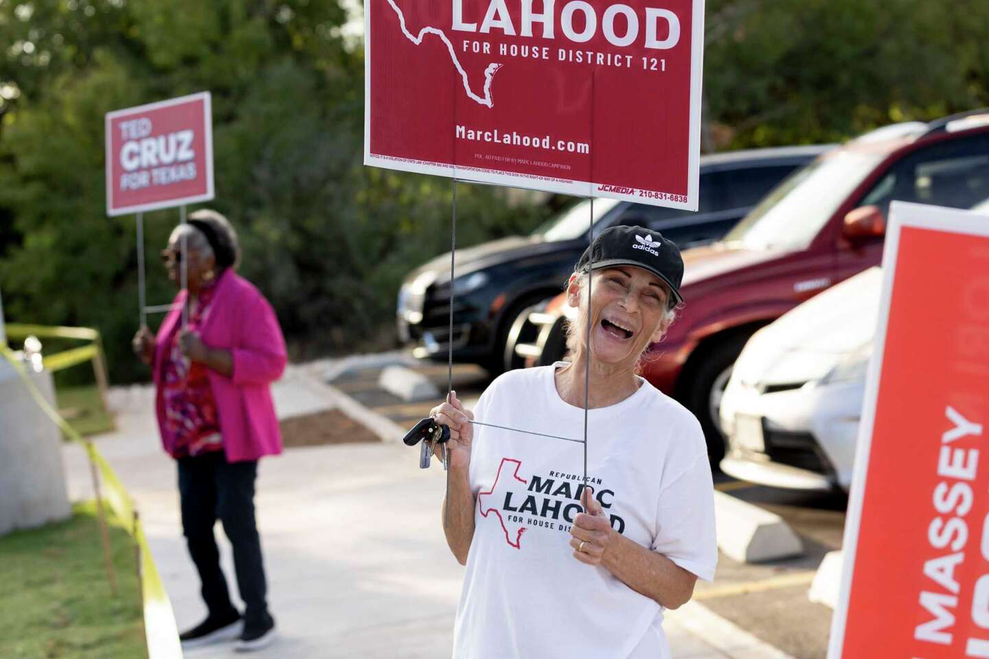 Bexar County breaks voter turnout record on first day of early voting