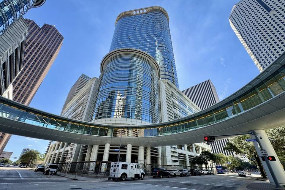 Chevron plans major headquarters renovations in downtown Houston