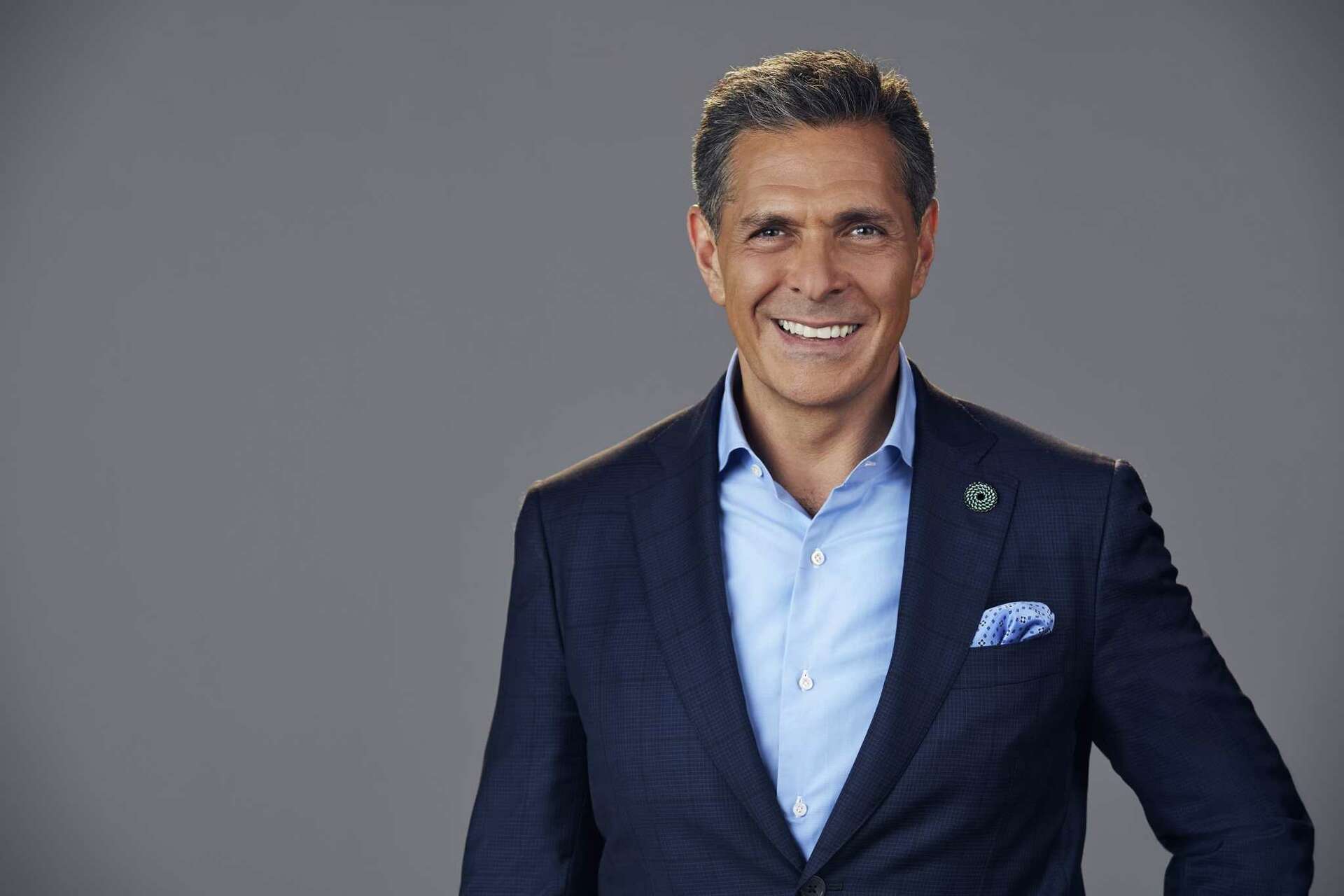 Former San Antonian and Trinity grad now swims in ‘Shark Tank’