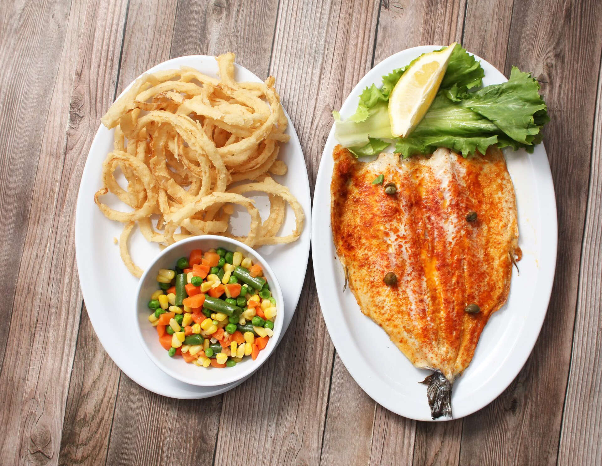 Lighthouse Seafood & Grill of Portland CT saves diners a trip to shore