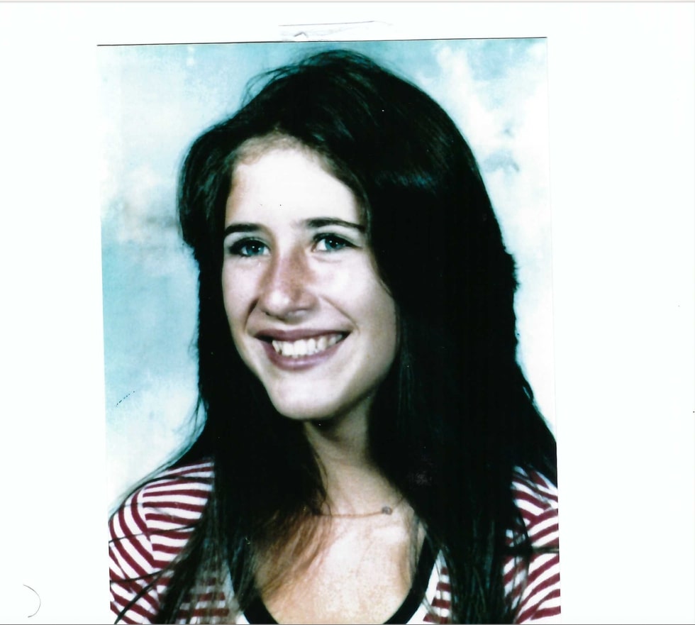 Man convicted in 1979 murder of East Bay teen wins release from prison