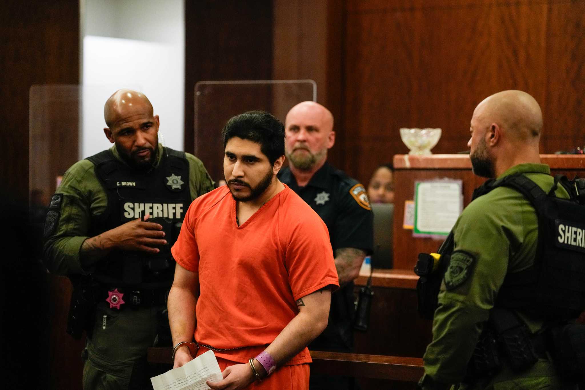 Houston man pleads guilty to stabbing his pregnant wife in 2019