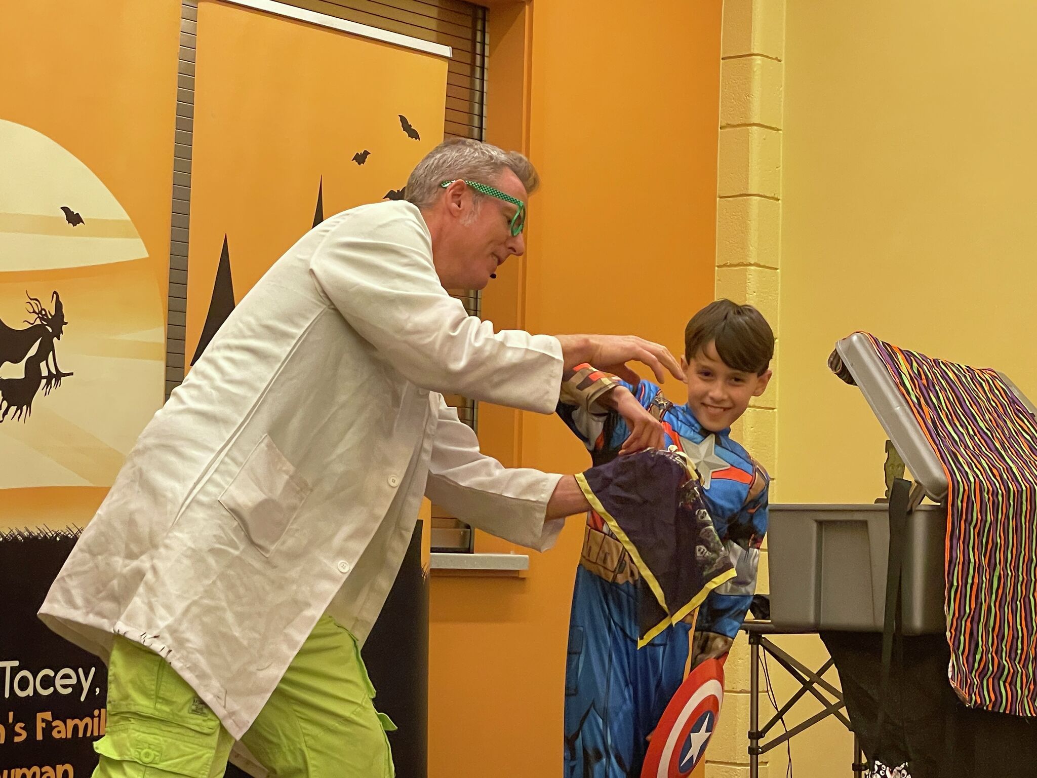 Michigan Family Funnyman Joey Tacey brings Halloween spirit to Morton