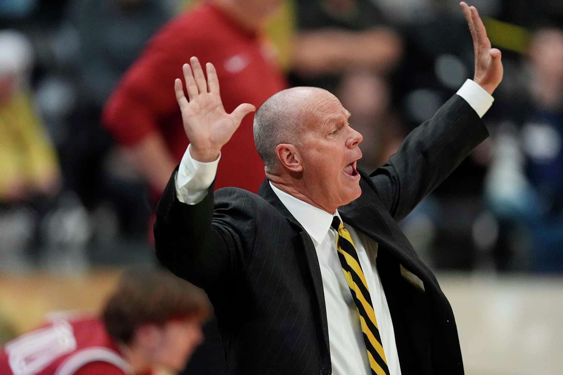 How to watch UConn vs. Colorado at Maui Invitational: Time, TV
