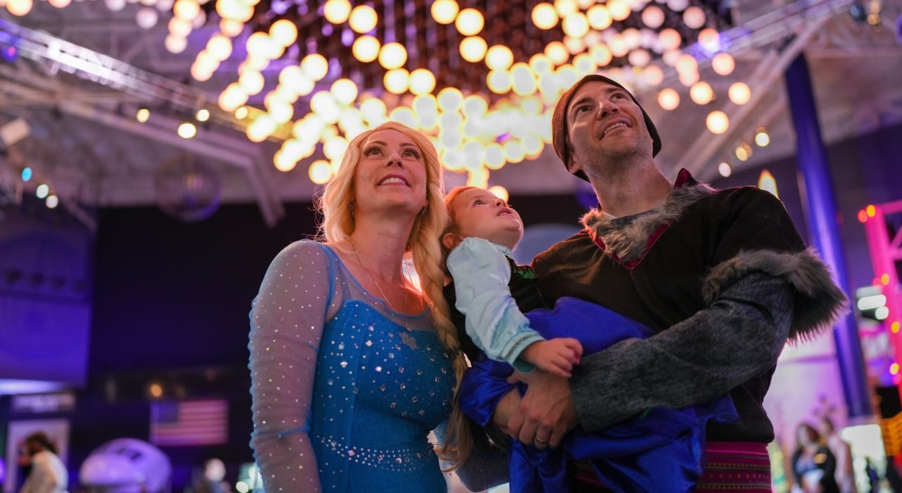 Houston Halloween events for kids and families with costumes and candy
