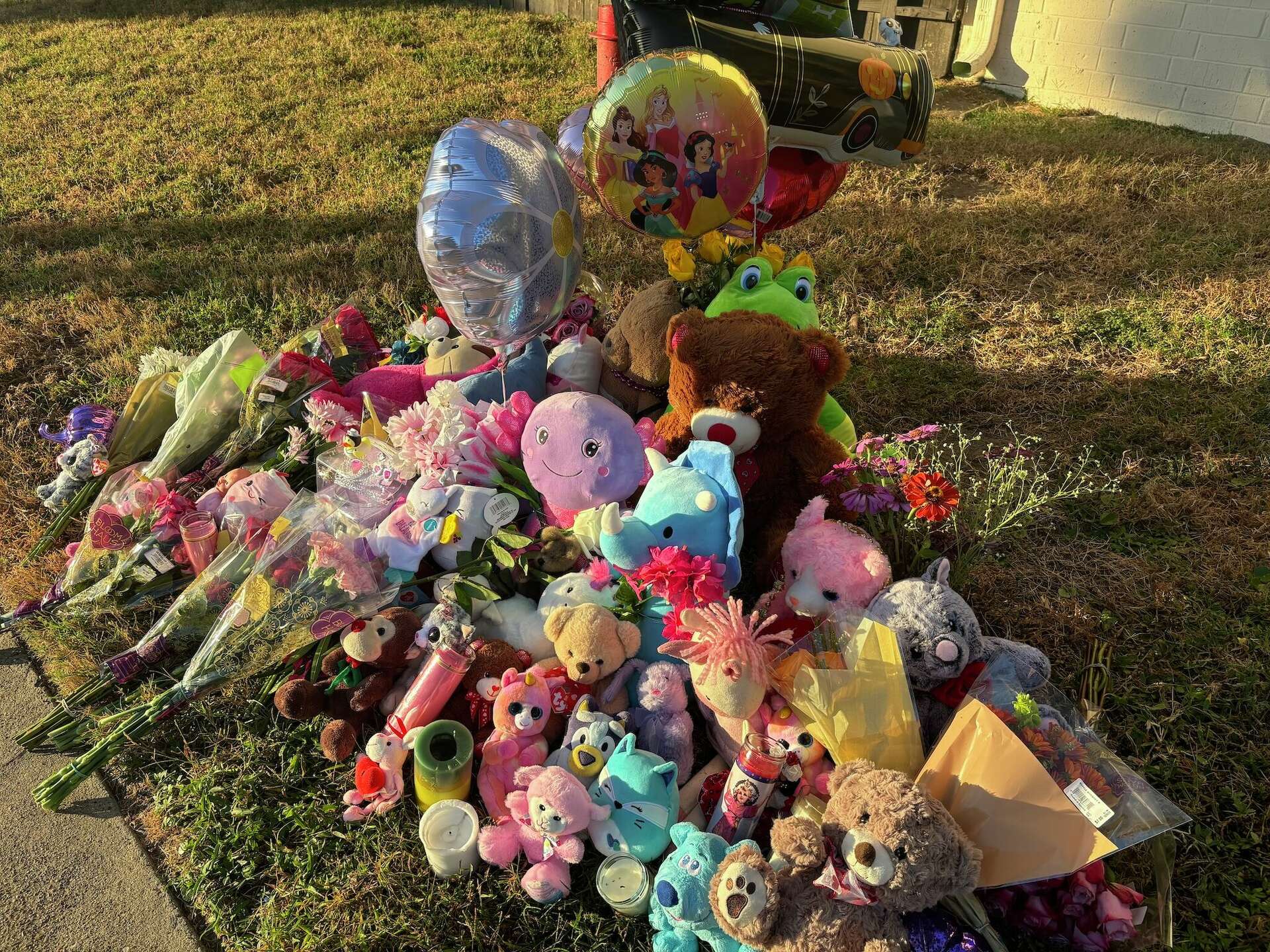 Galveston baby fell from hotel's third floor before death, police say