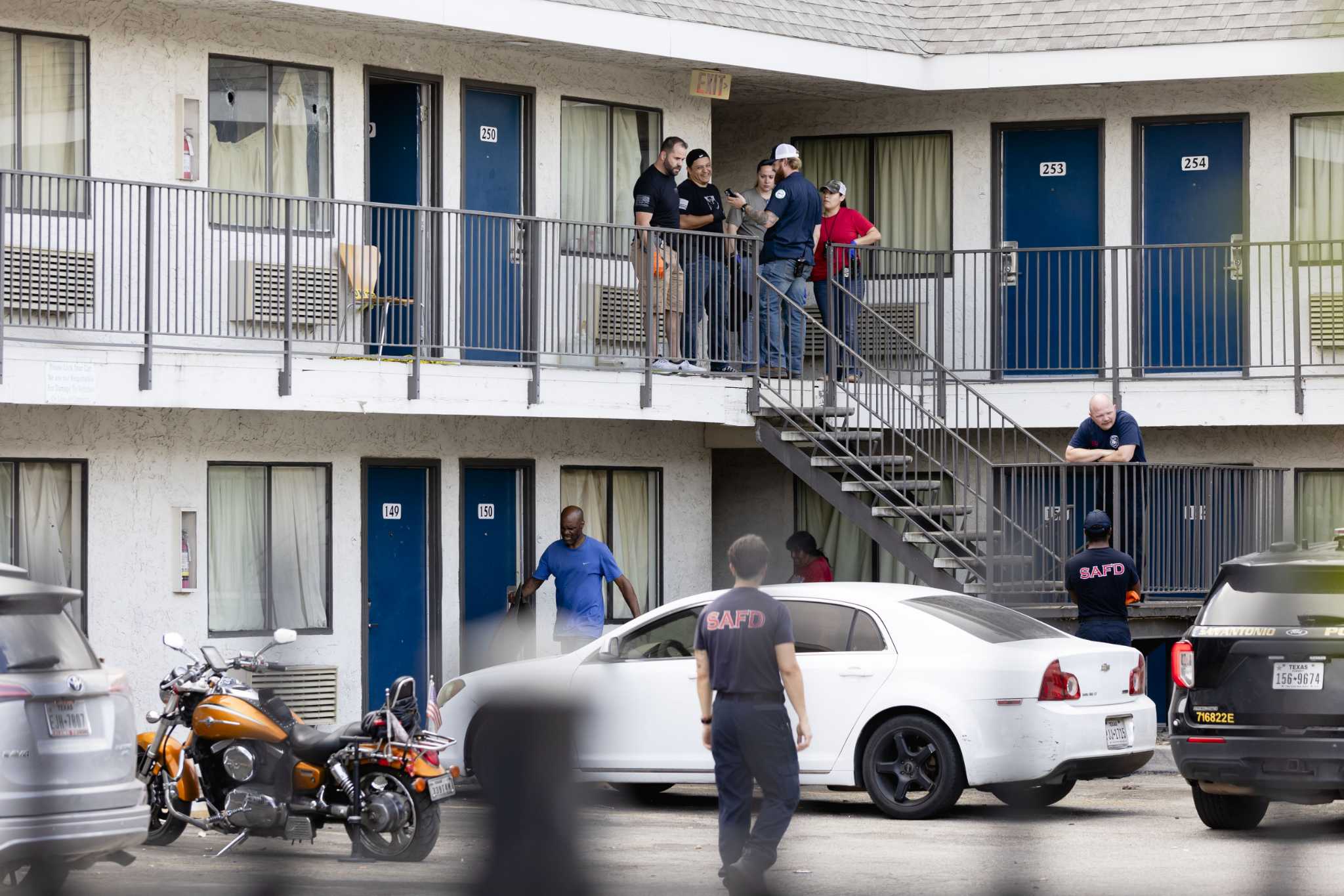 San Antonio Motel 6 evacuated as SWAT team responds to attack