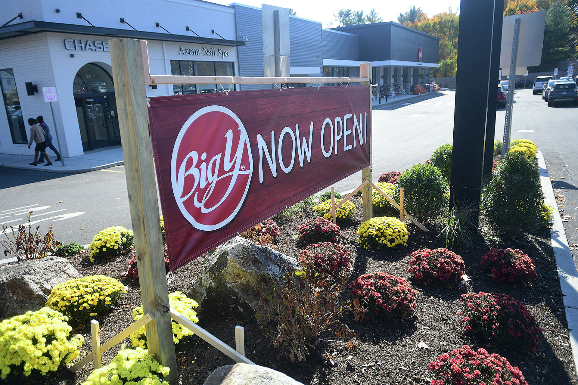 Big Y soft launches in Westport with grand opening promotions