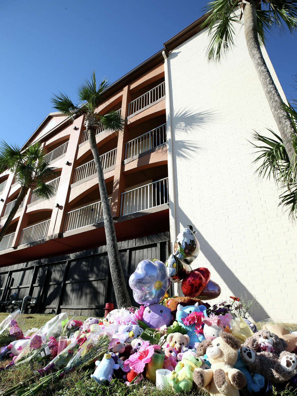 Judge pushes for 2025 trial for mother accused of Galveston baby death