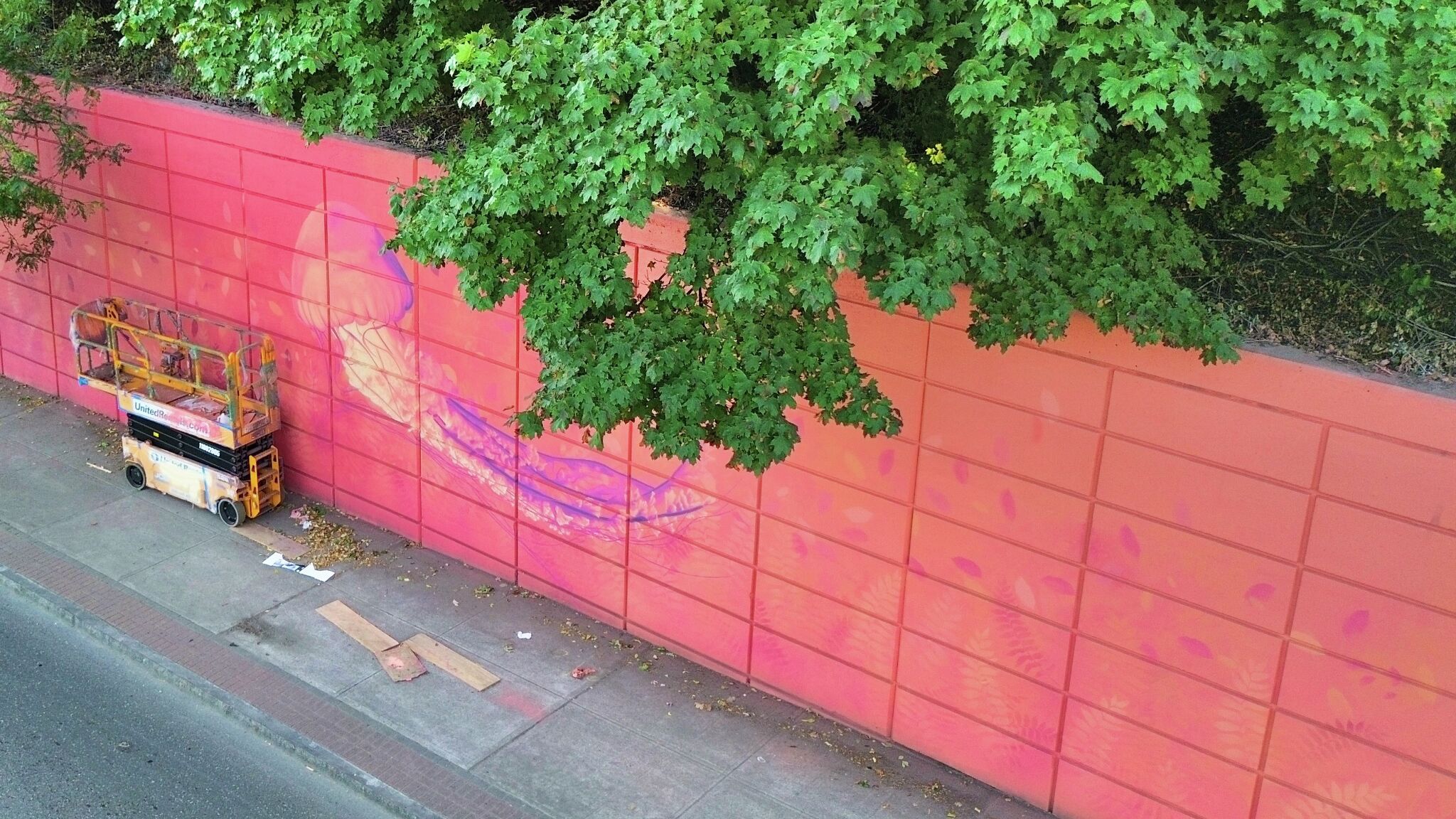 Meet the CT artists behind the 900-foot 'Welcome to Norwalk' mural