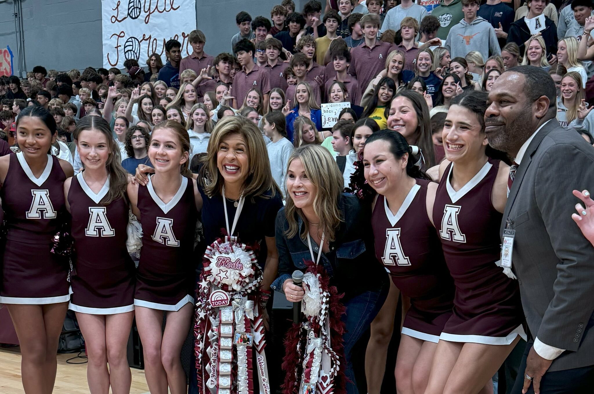 'TODAY' with Hoda Kotb, Jenna Bush Hager take over Austin