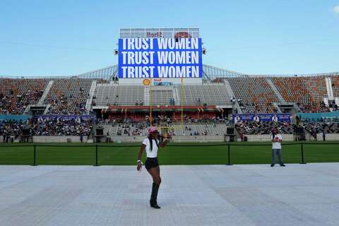 Harris Houston rally is first-come, first-served: What to know