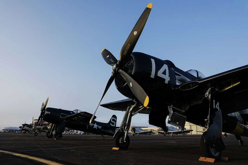 Wings Over Houston: Blue Angels, historic warplanes shine on first day