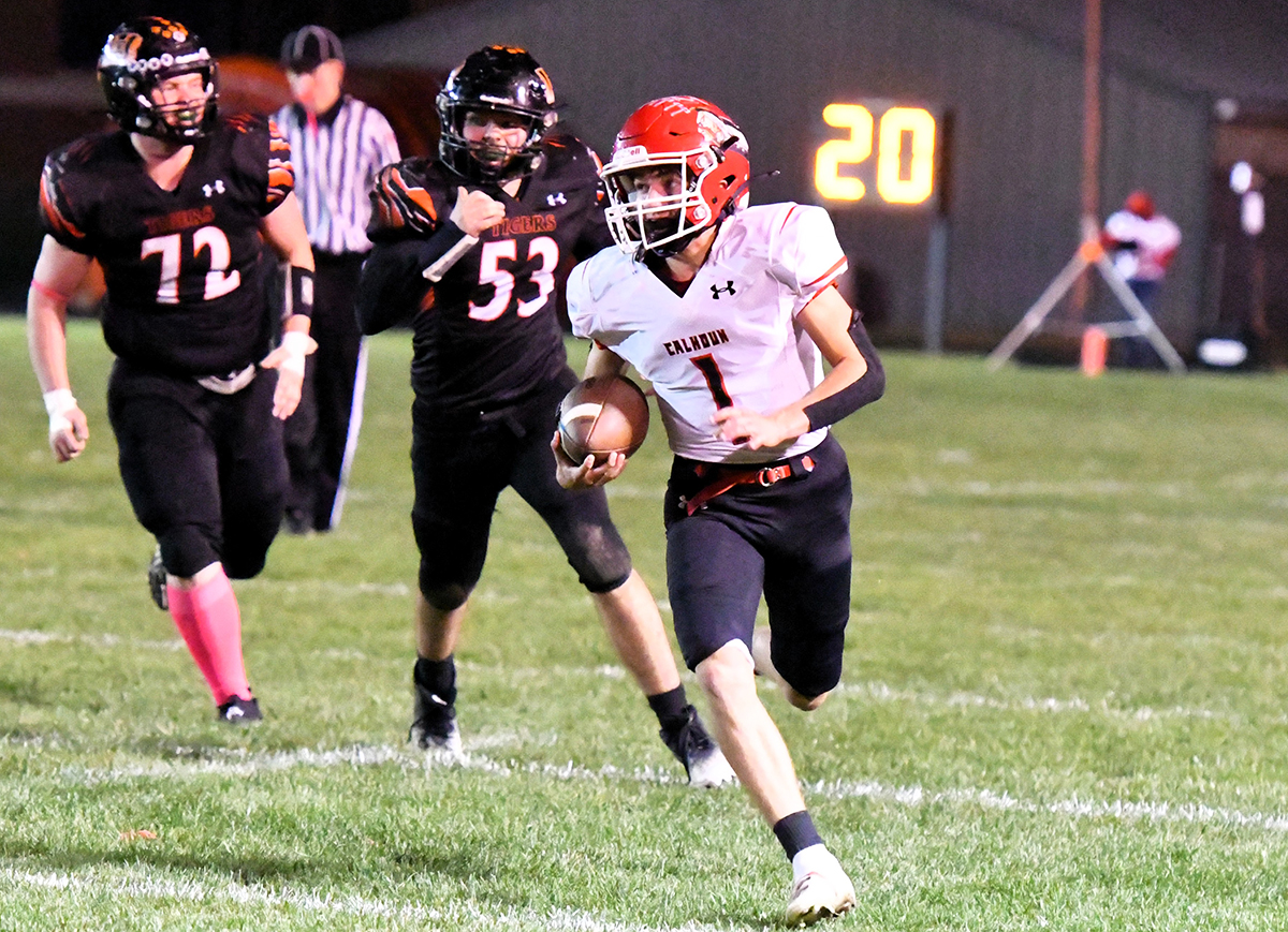 Roxana gets a reunion date with Tolono Unity coach Scott Hamilton