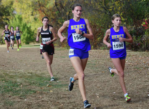 2024 CT high school girls cross country championships roundup.