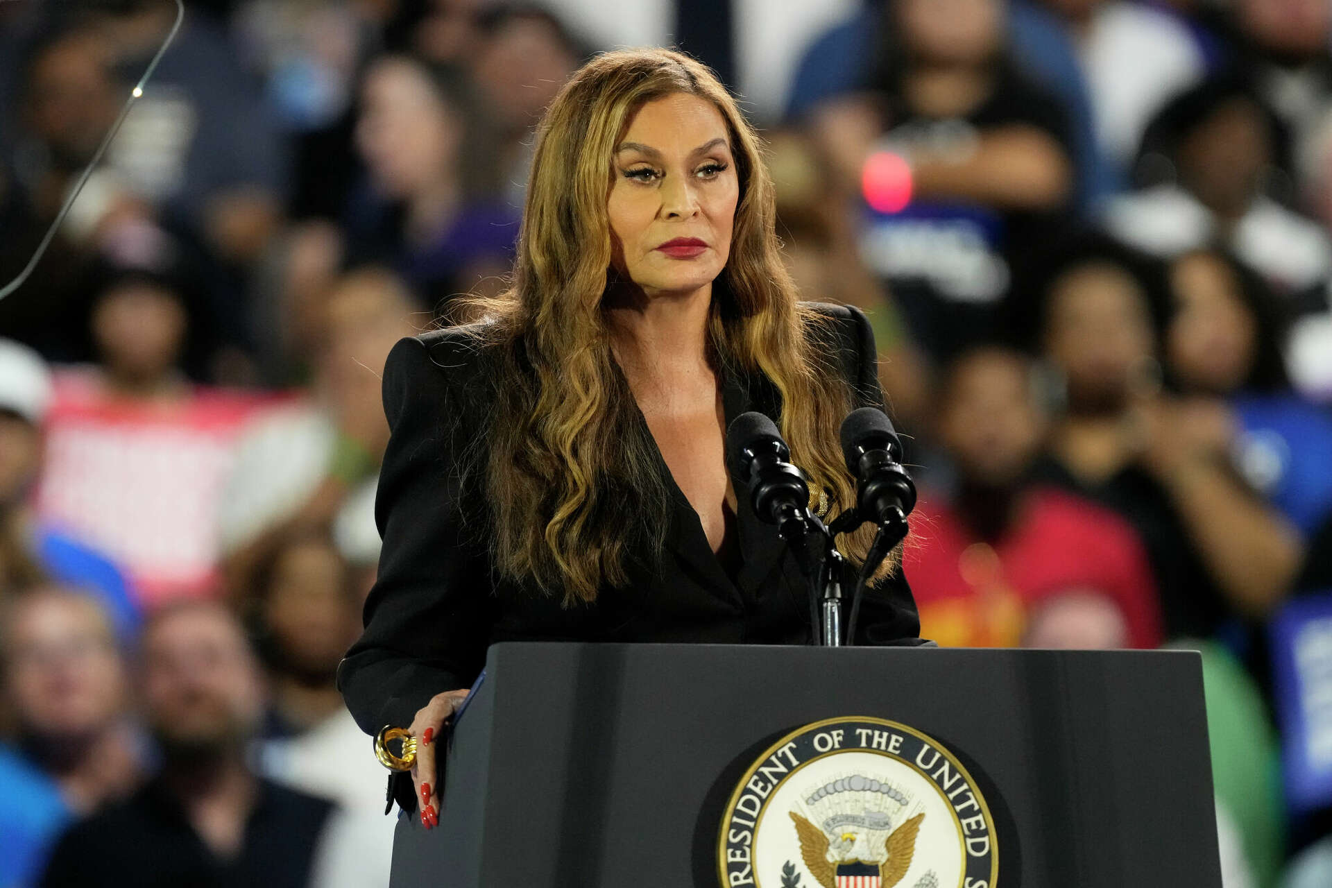 Beyonce's mother, Tina Knowles, taught me these lessons as a reporter