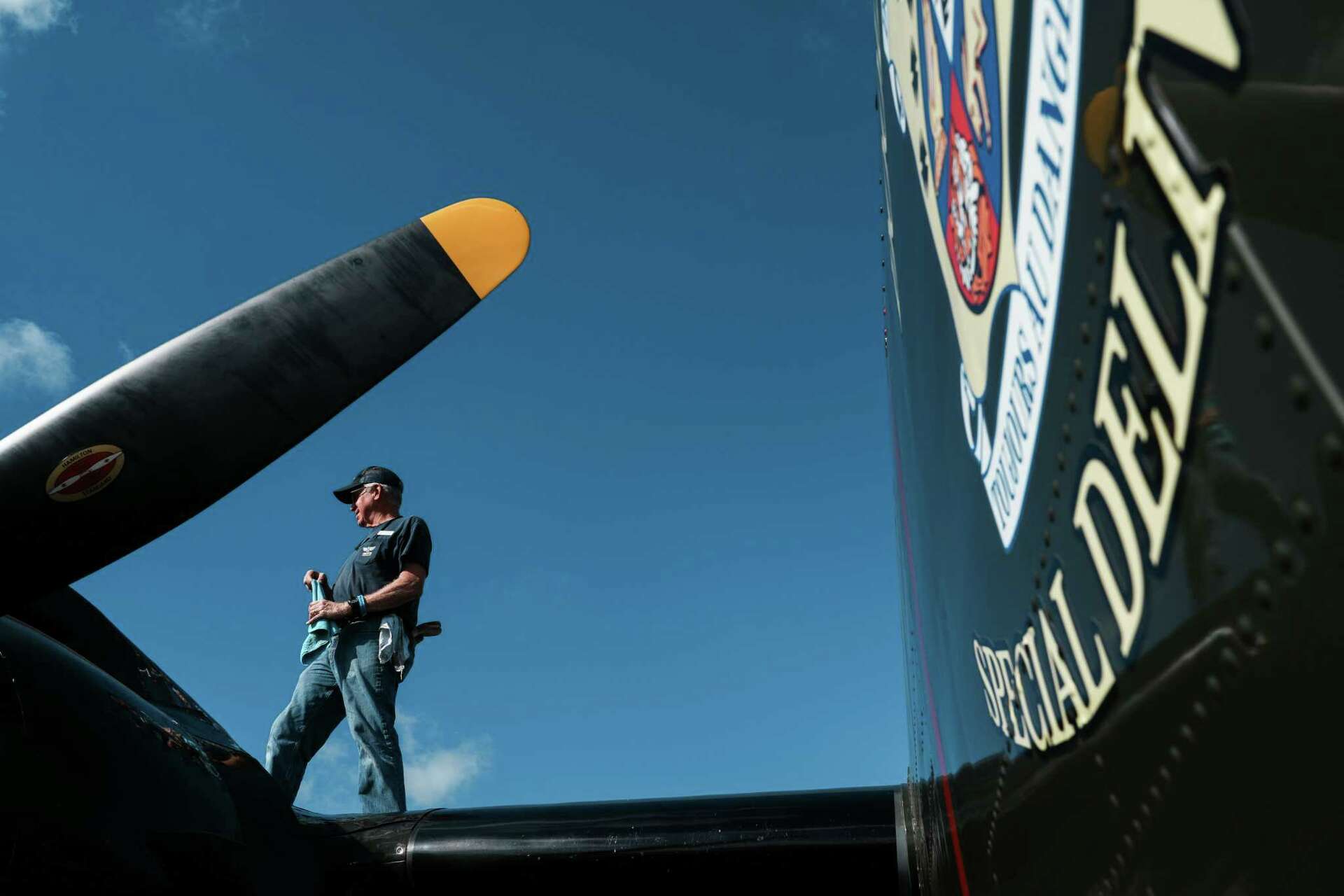 Wings Over Houston: Blue Angels, historic warplanes shine on first day