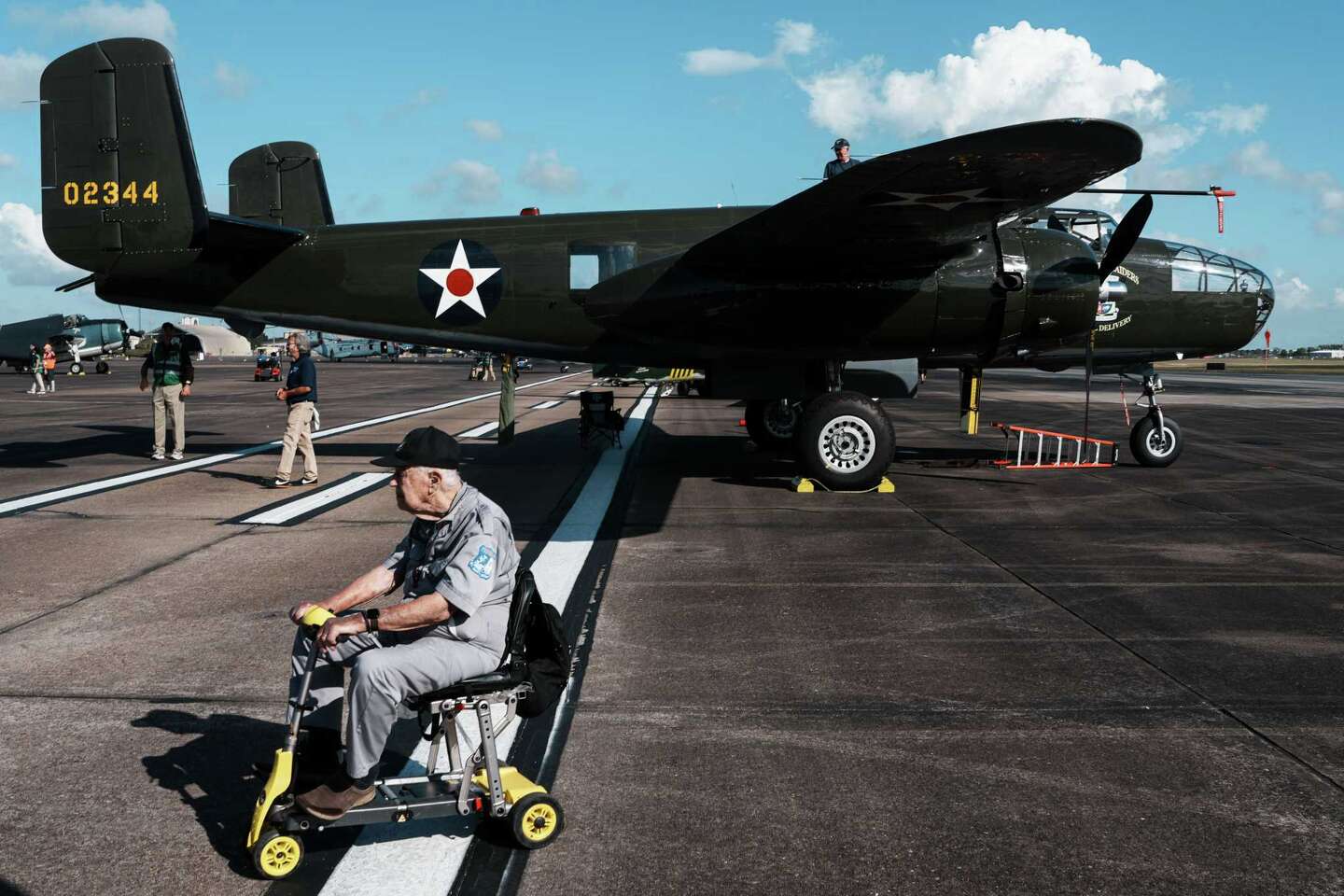 Wings Over Houston: Blue Angels, historic warplanes shine on first day