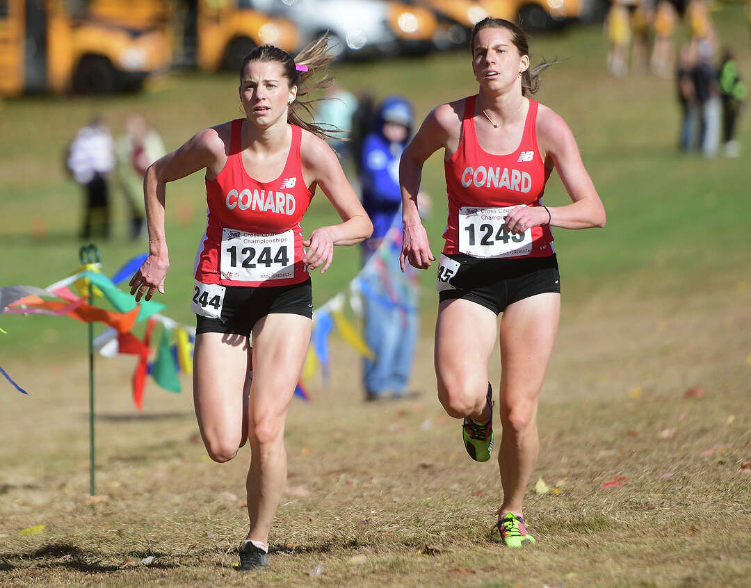 2024 CT high school girls cross country championships roundup.