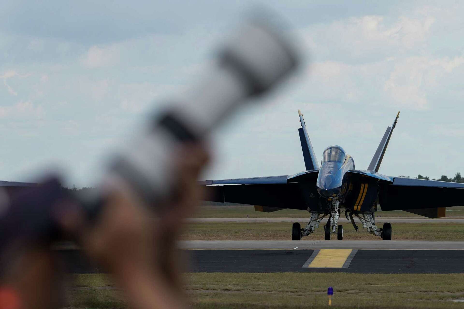 Wings Over Houston: Blue Angels, historic warplanes shine on first day