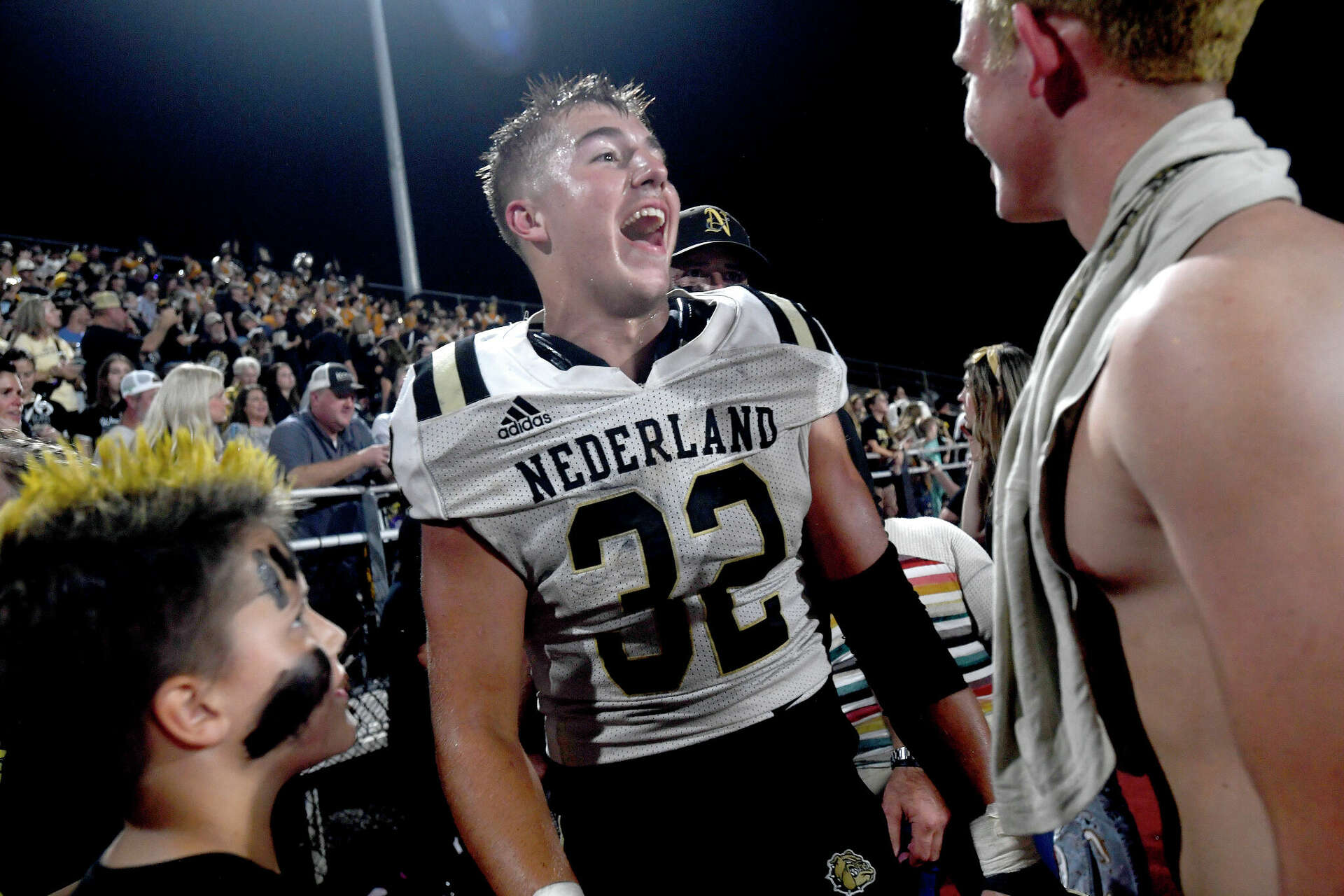 Photos: Nederland beats Port Neches-Groves in Mid-County Madness