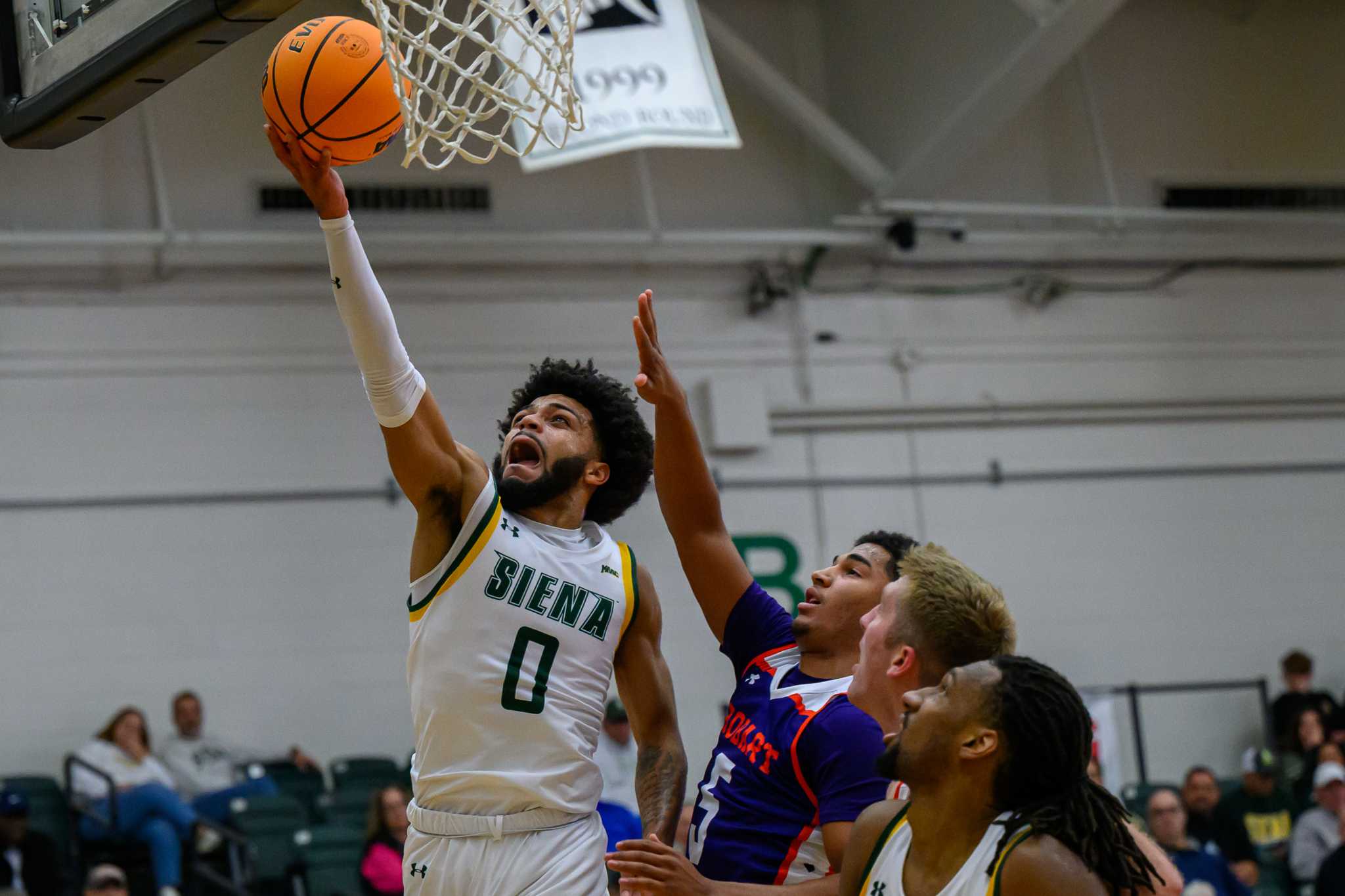 Justice Shoats delivers again in Siena men's basketball victory