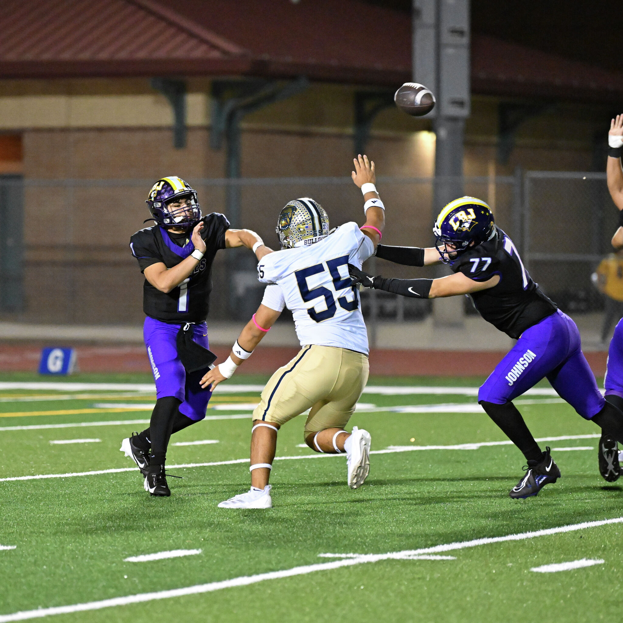 Stellar defense drives Alexander Bulldogs past LBJ