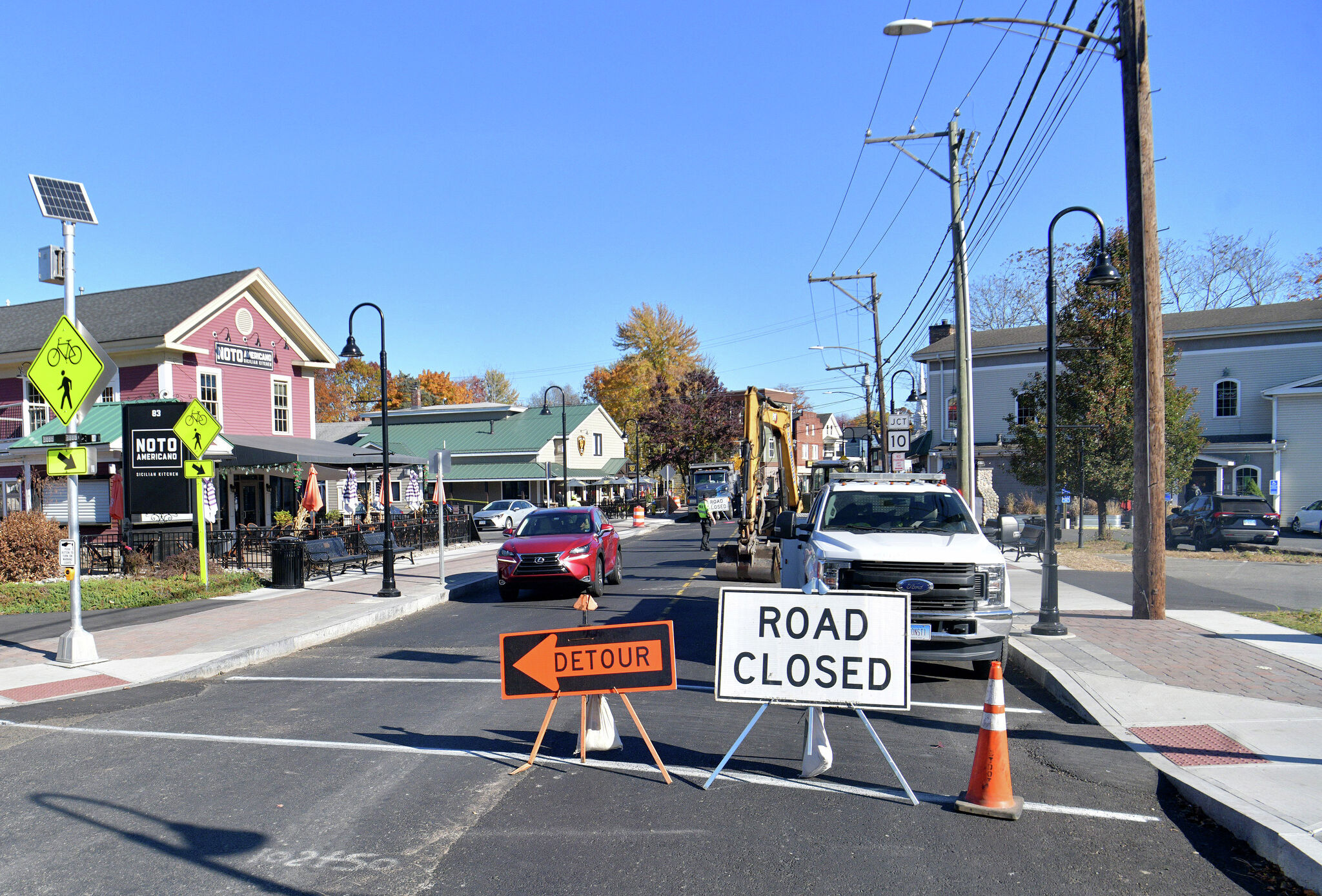Southington businesses adapt as streetscape project hits snags