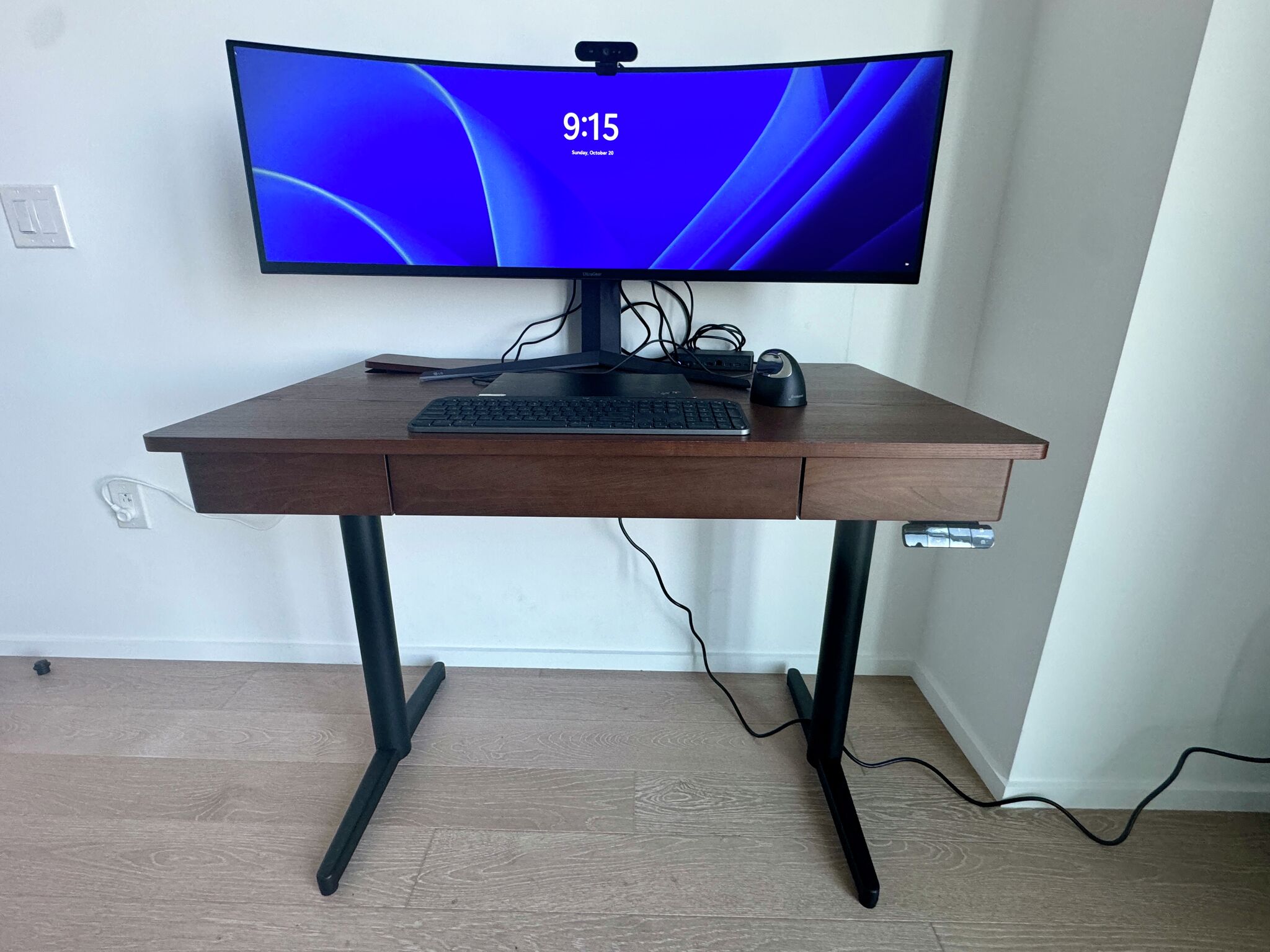 Burrow Copilot Desk review: A stylish option for standing or sitting