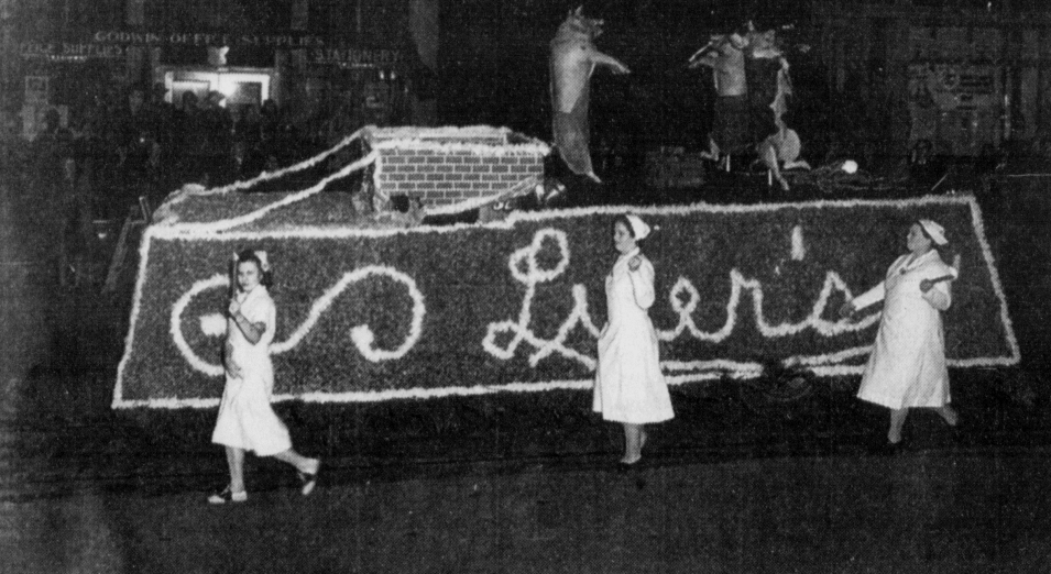 Three Little Pigs float highlighted Alton's 1941 Halloween Parade