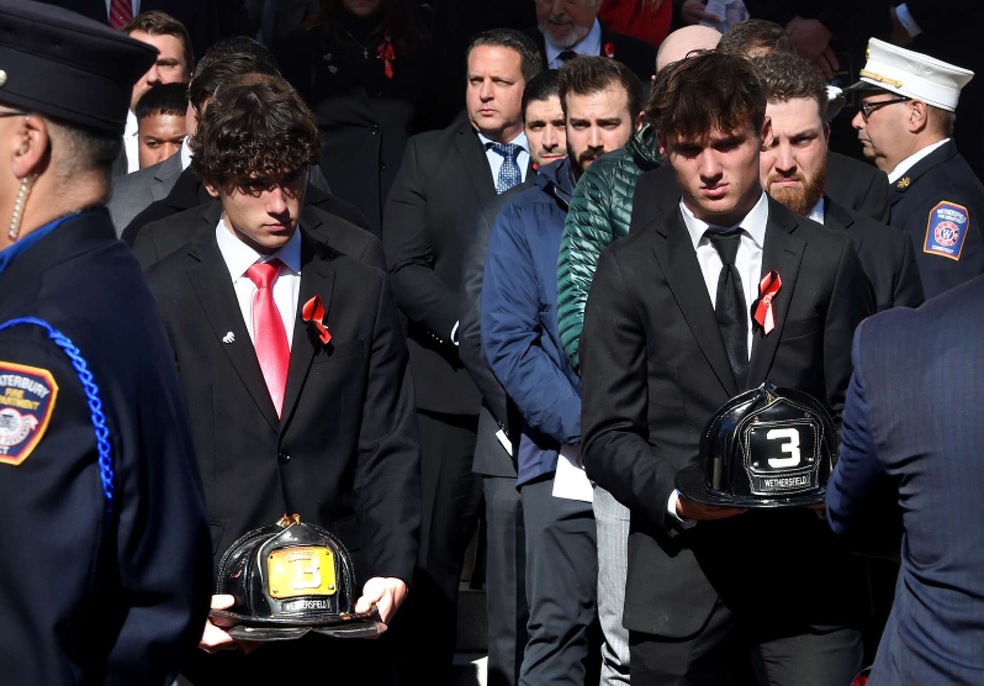 Wethersfield firefighter who died in brush fire had 'heart of gold'