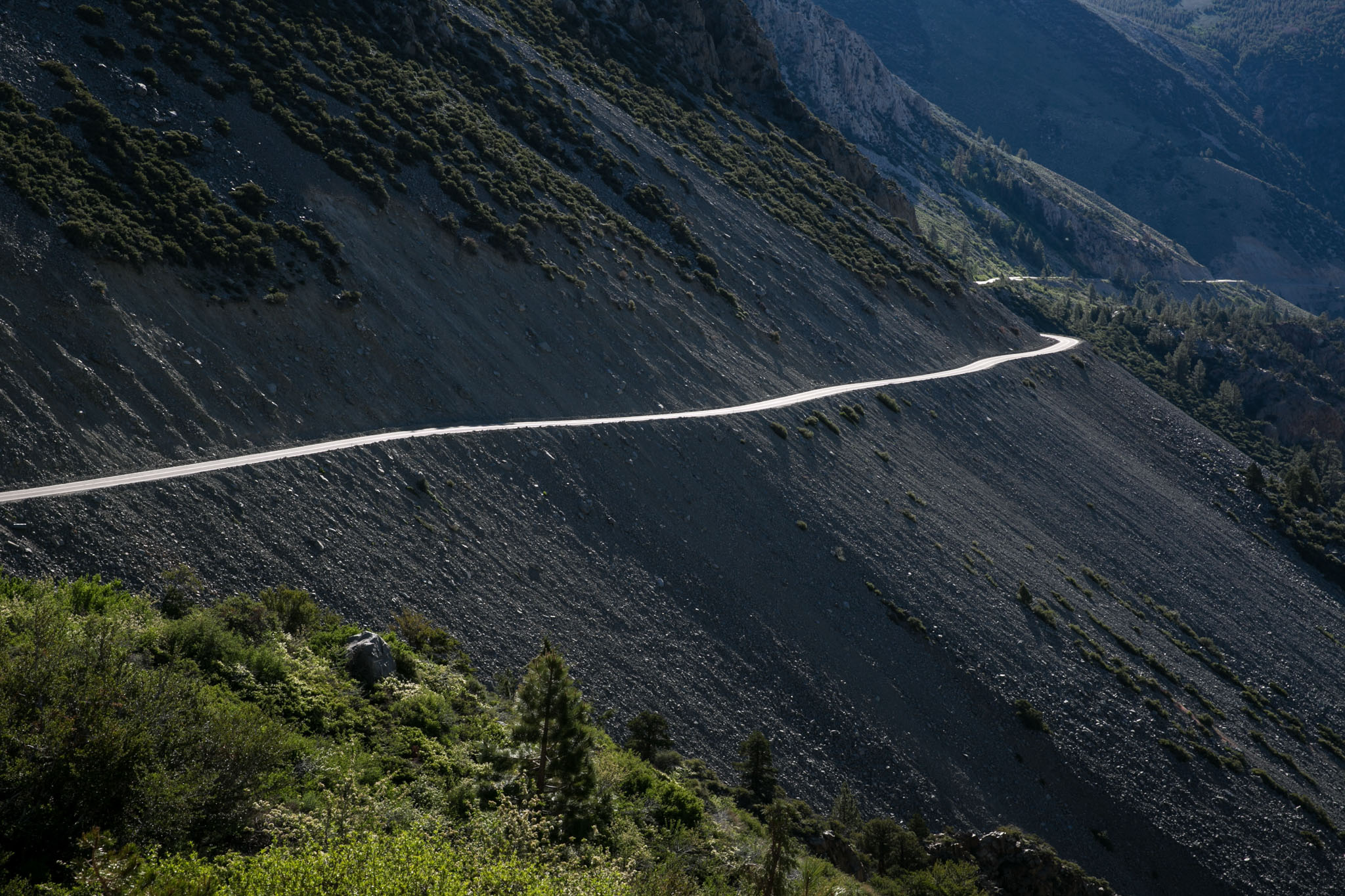 Winter comes early for 2 Sierra roads as Caltrans cuts access