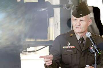 Vietnam ‘Dustoff’ crews saluted in ceremony at Fort Sam Houston