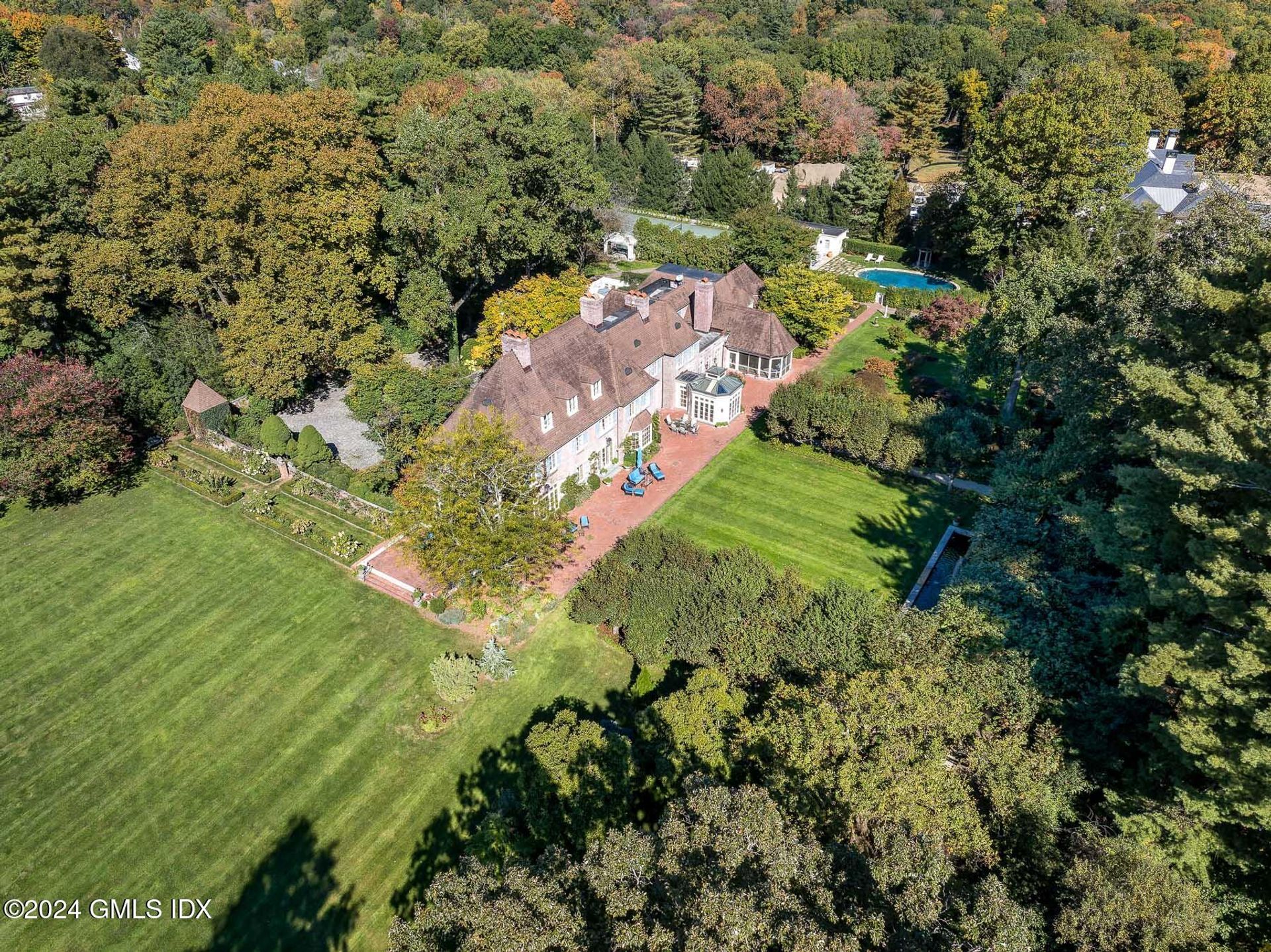 CT mansion with botanical garden, 11 bathrooms on sale for $15.8M