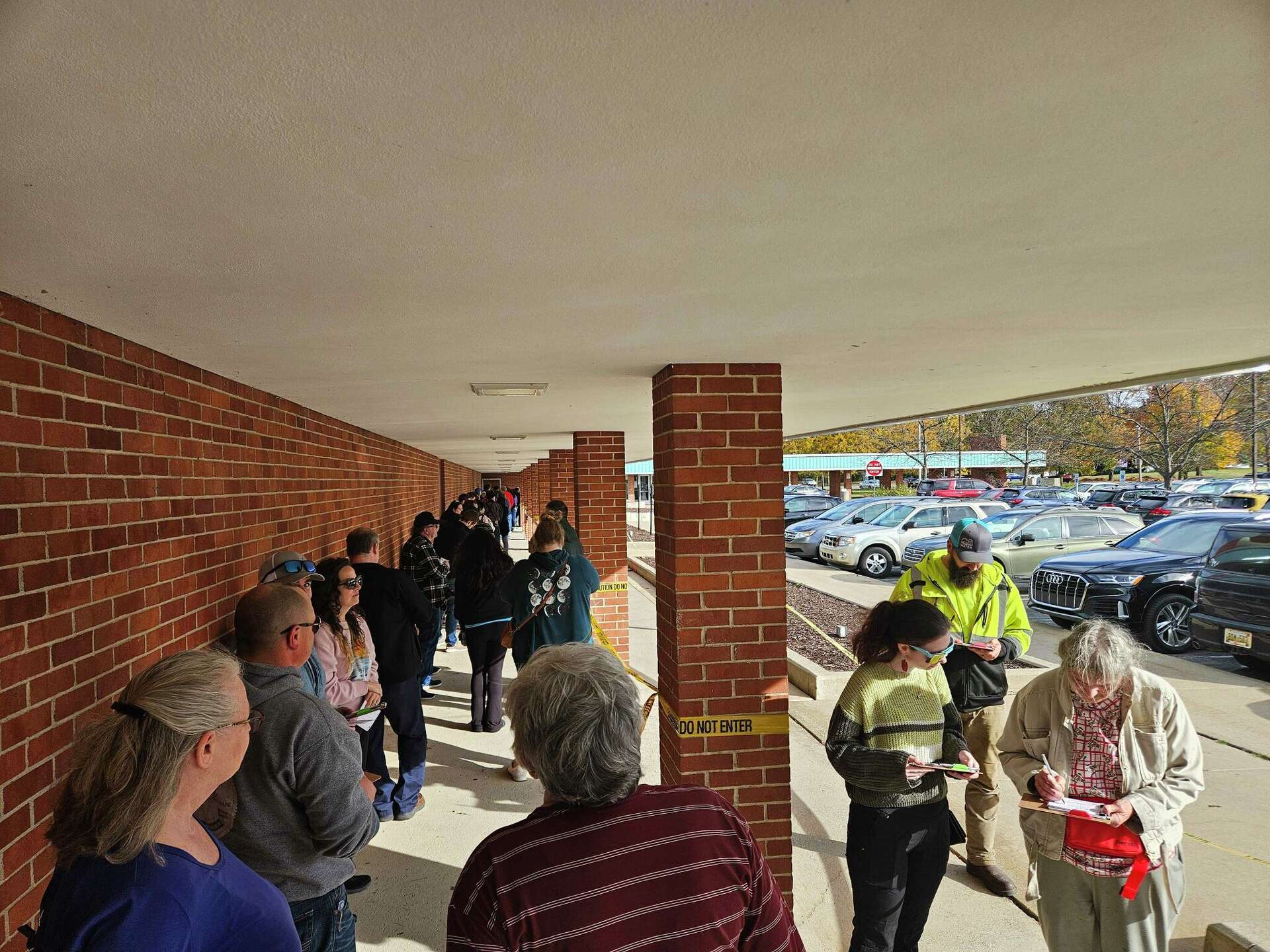 Midland polls draw large crowds in first few days of early voting