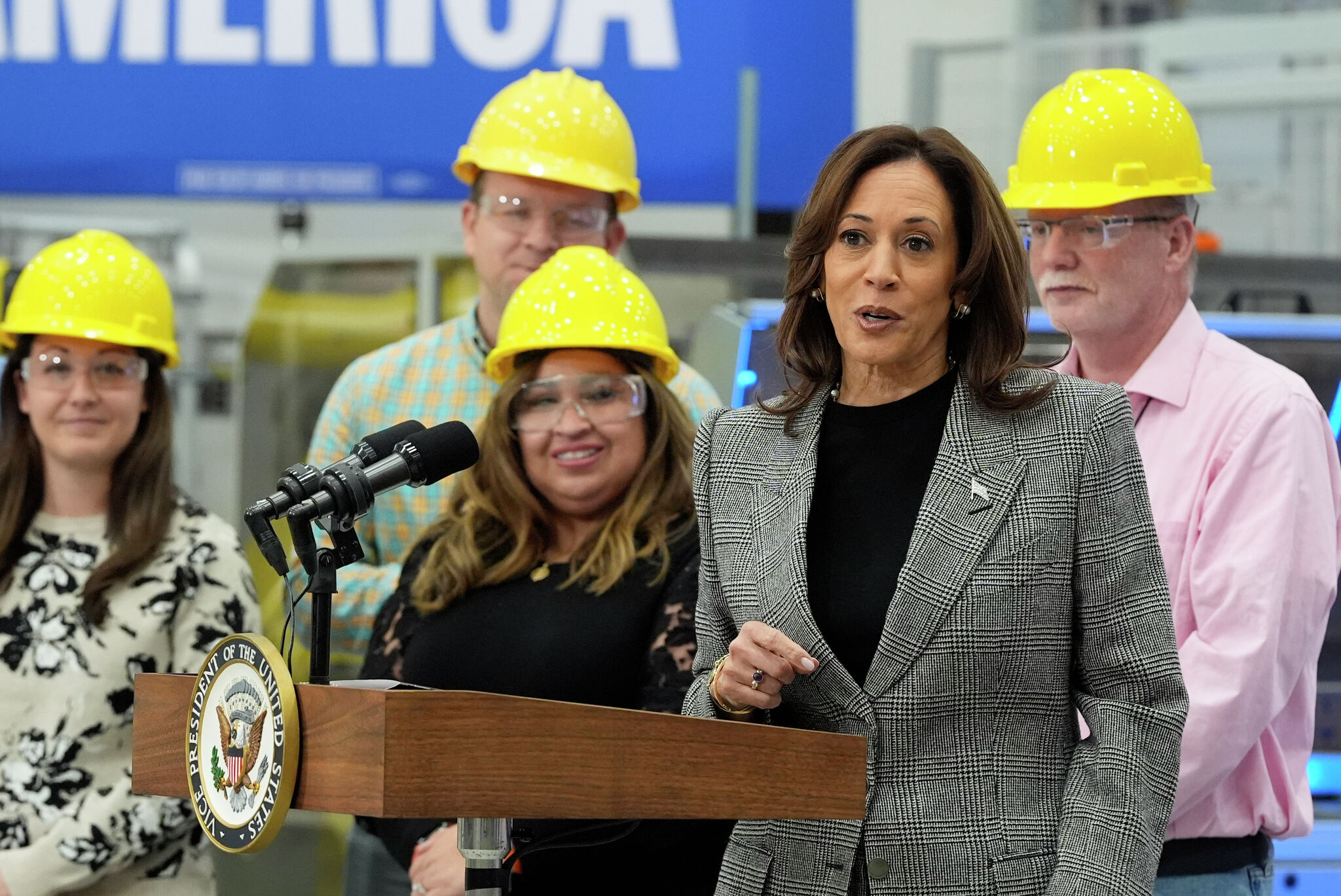 Vice President Kamala Harris promotes CHIPS Act project in Michigan