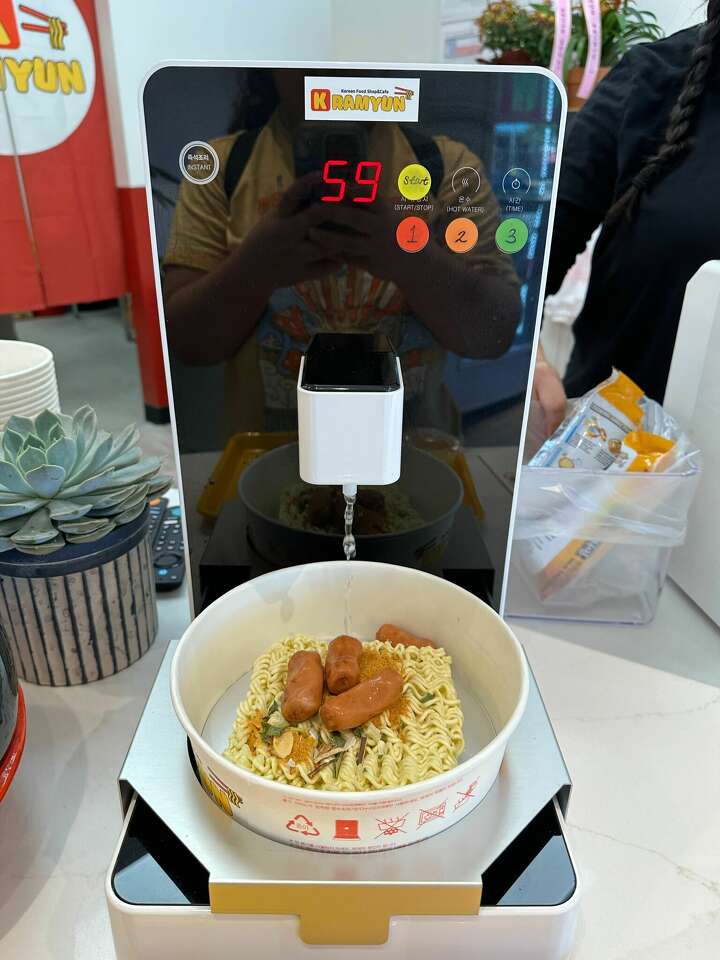 K-Ramyun opens Austin area's first self-serve ramen spot