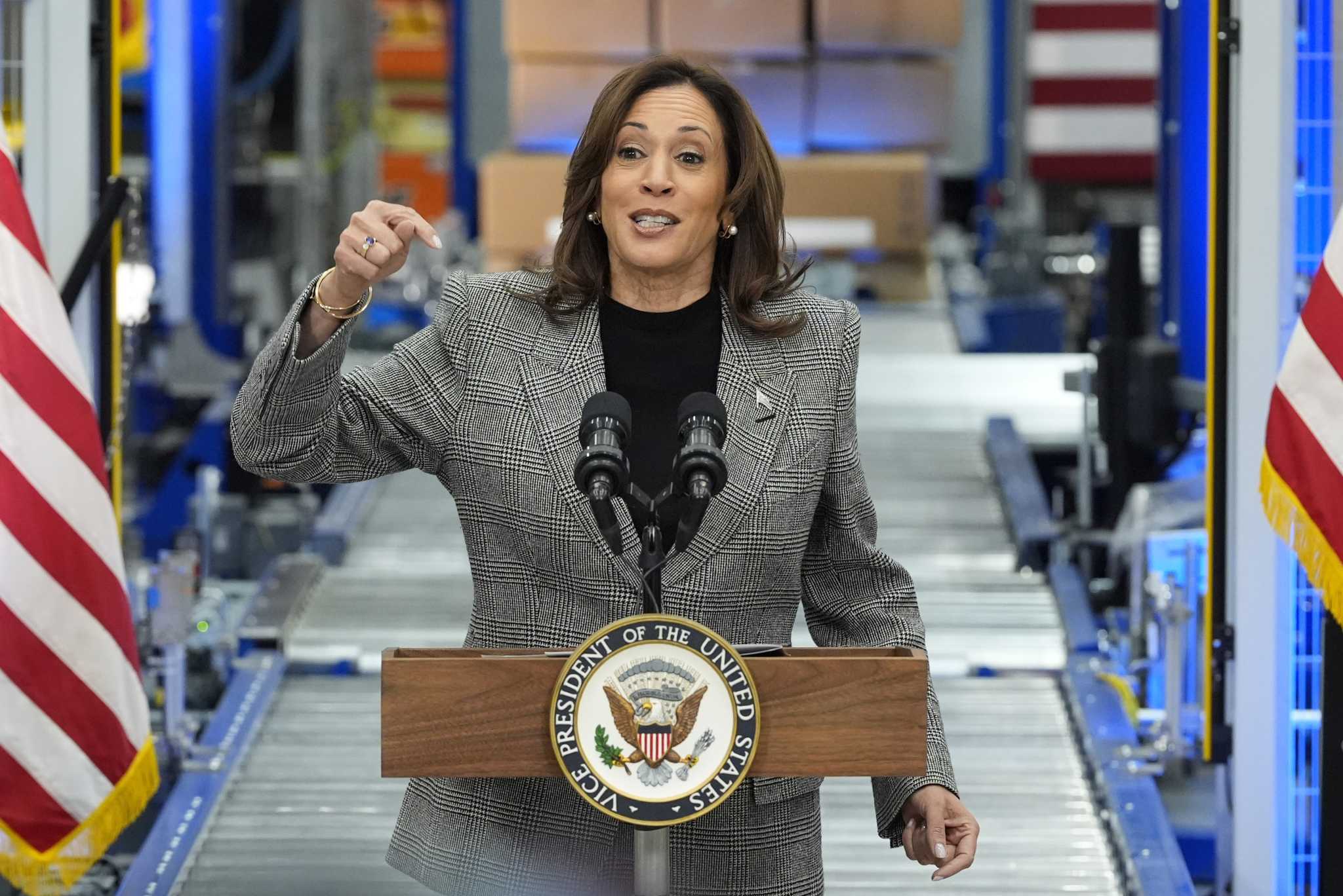 Bay Area singer to perform at Kamala Harris rally
